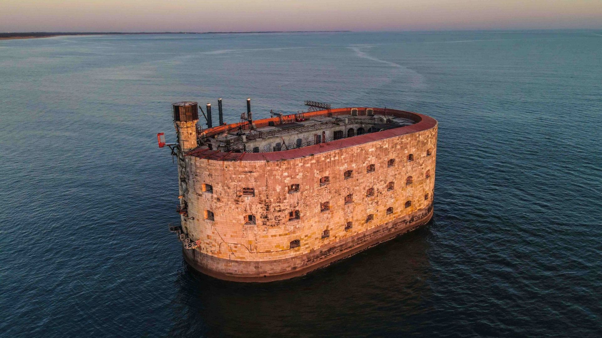 Tourisme : le château de Marchais dans les Hauts de France, havre de ...