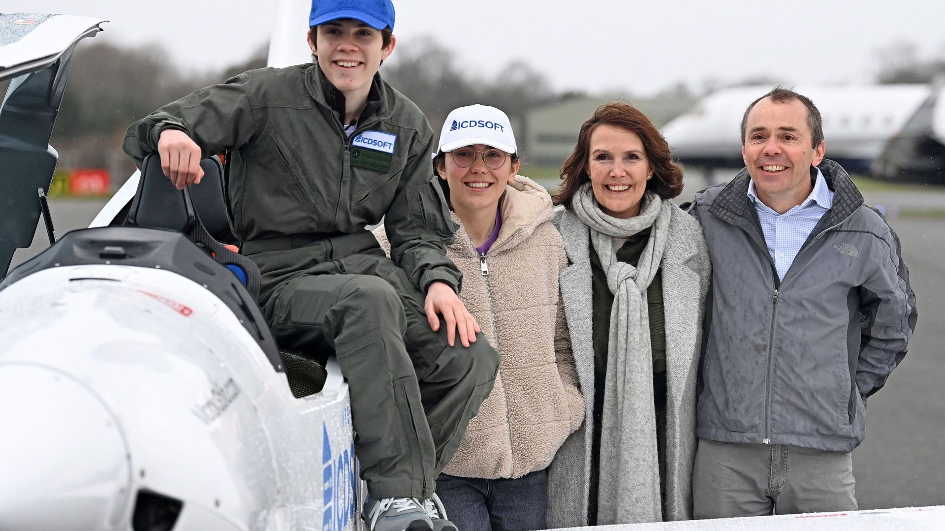 Mack Rutherford en passe de devenir le plus jeune pilote à avoir bouclé ...