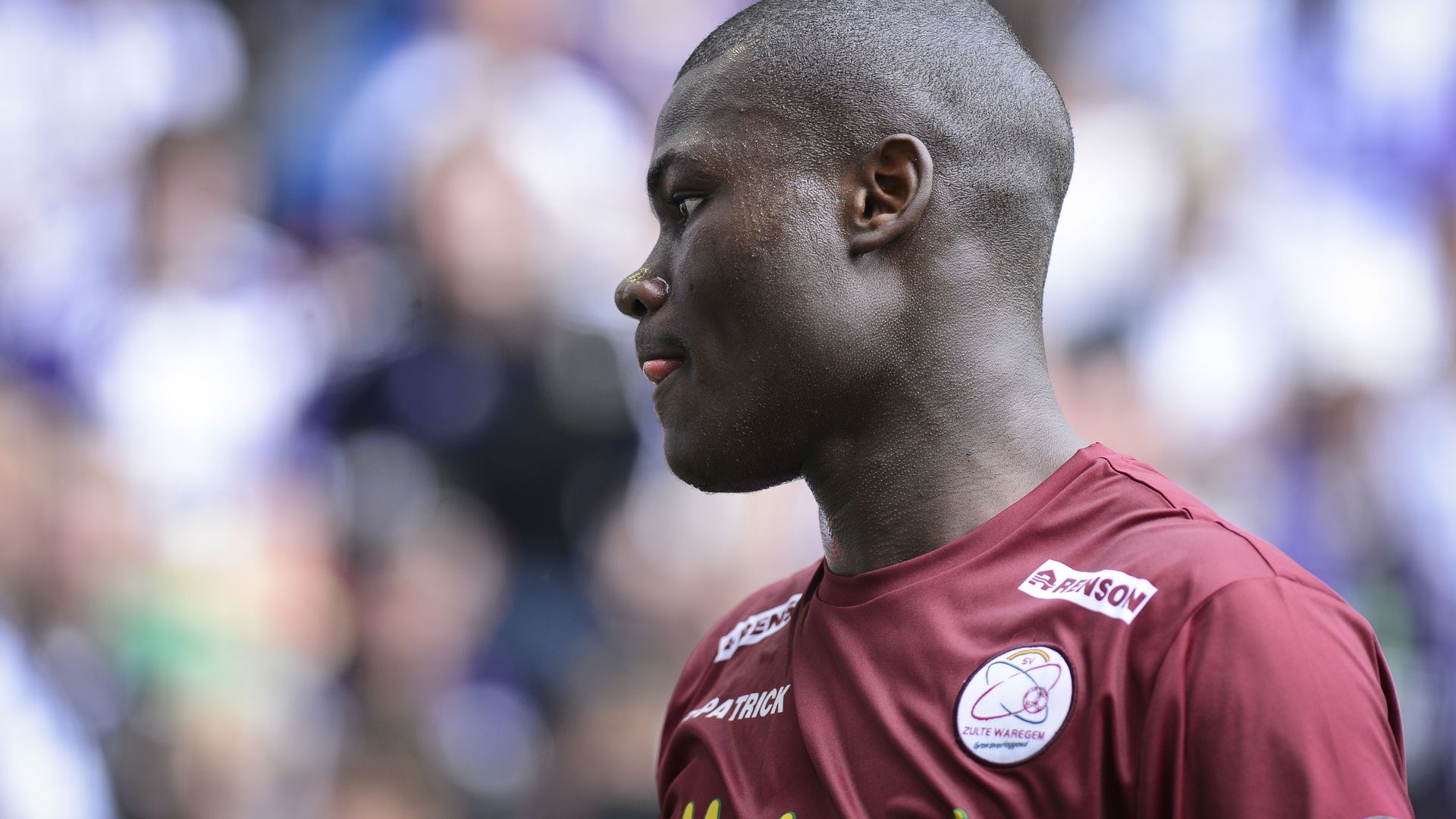 Junior Malanda entretient sa condition à Roulers - rtbf.be