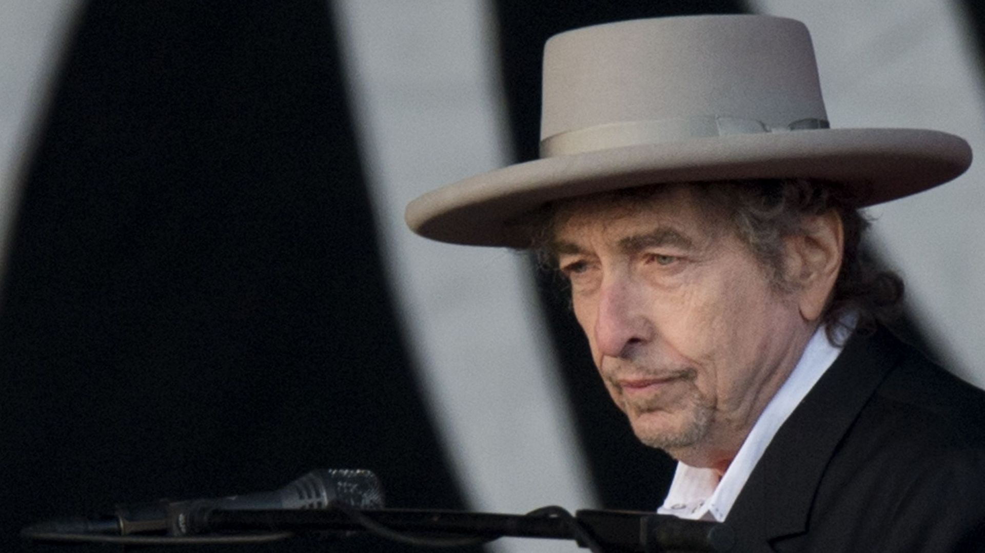 Bob Dylan de retour en studio un an après la sortie de son dernier ...