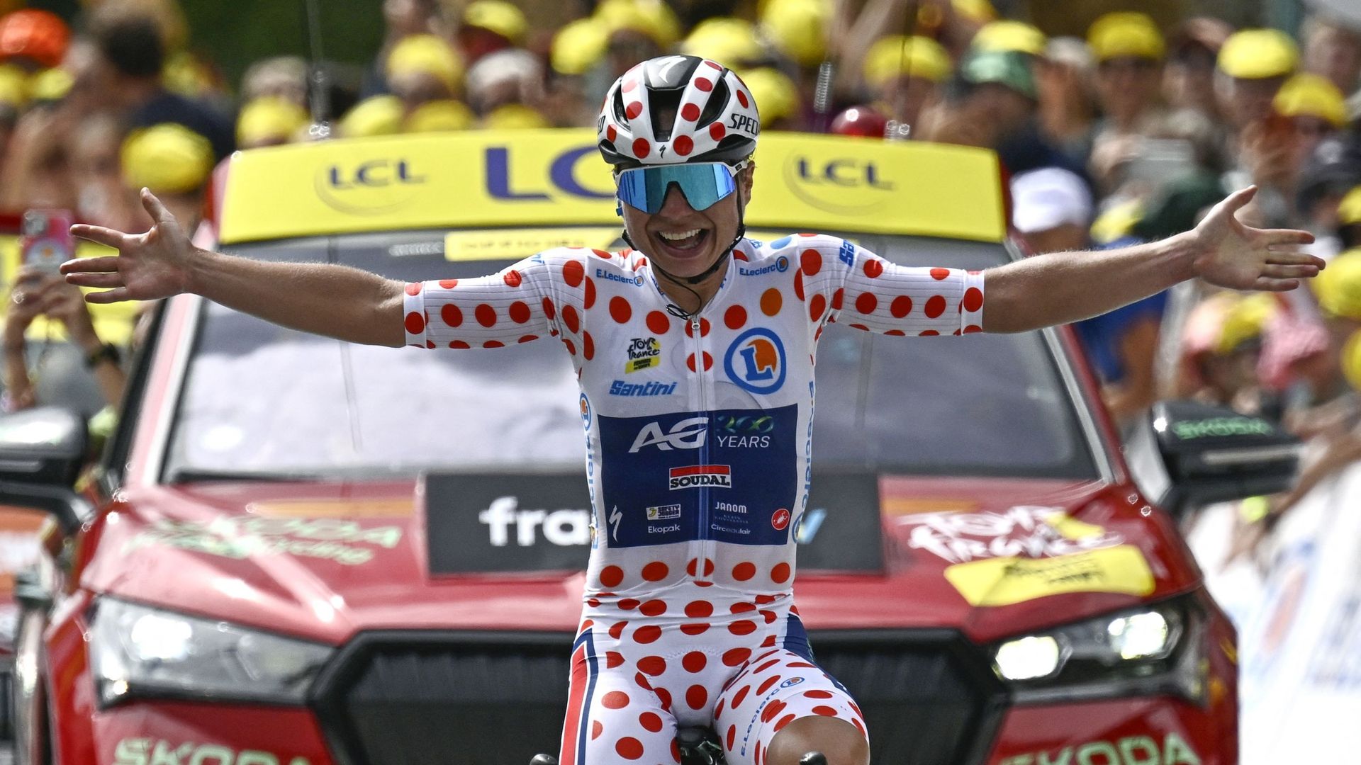 Strade Bianche : Demi Vollering s’impose en force devant Anna van der ...