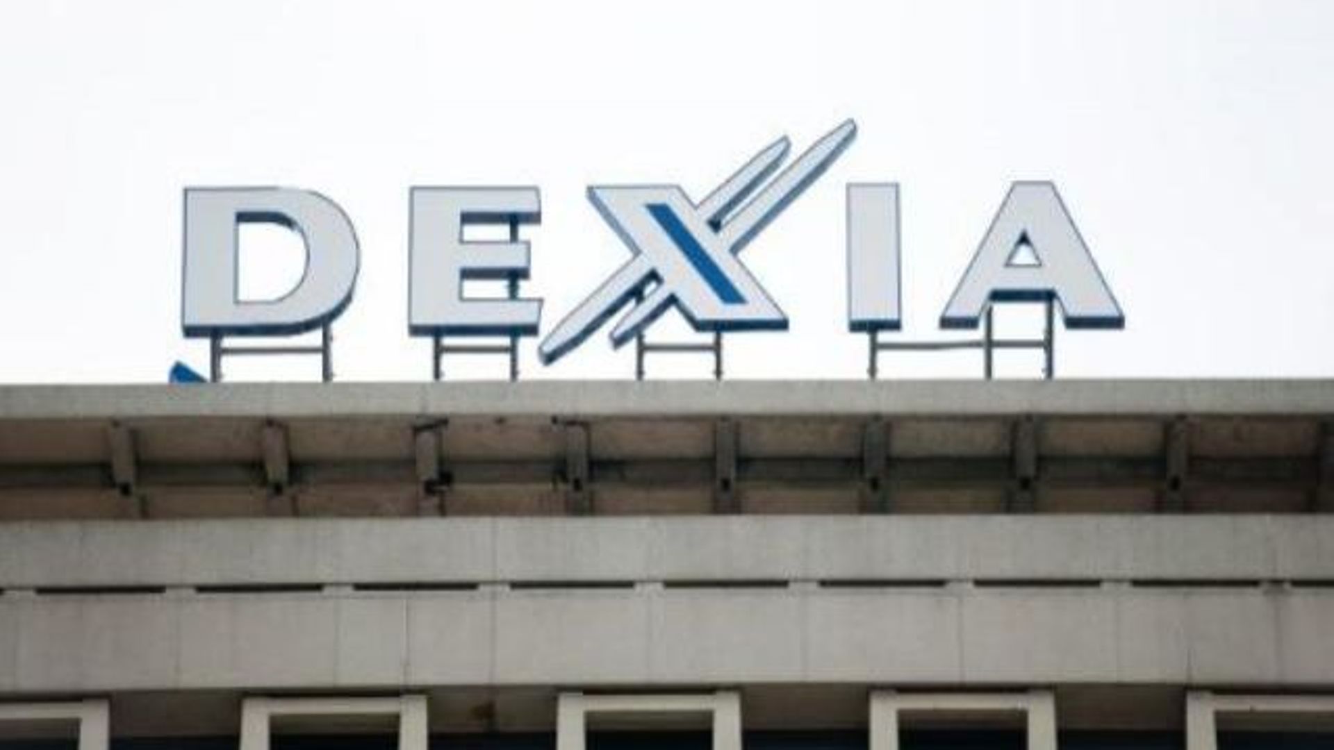 Dexia Banque Belgique va changer de nom, suspense jusqu'au 1er mars ...