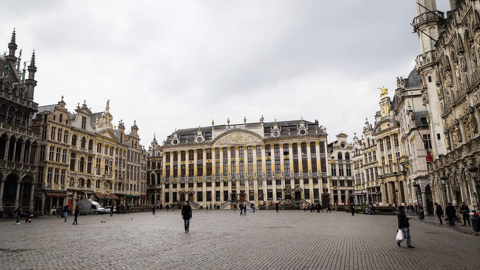 Les Diables Rouges célébrés sur la Grand-Place de Bruxelles en cas de ...