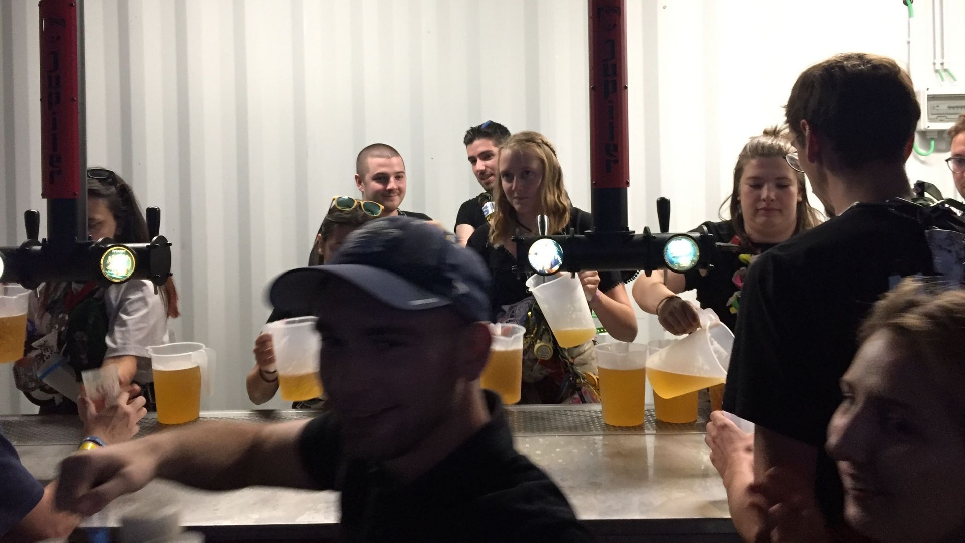Inauguration du 'Chapi 4.0' à Liège : 'ça fait bizarre de voir la salle ...