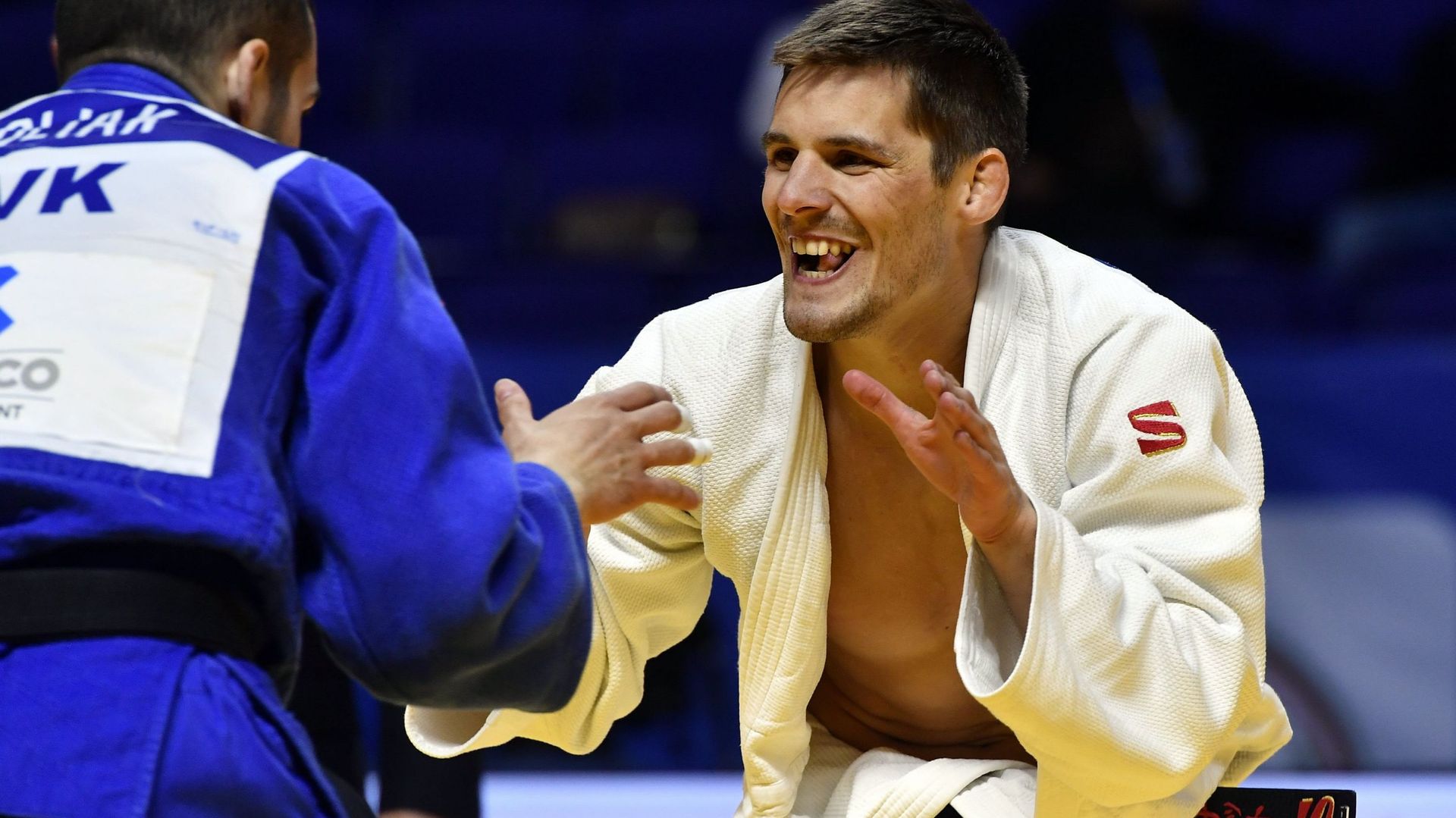 Van Gansbeke termine au pied du podium en -66kg - RTBF Actus