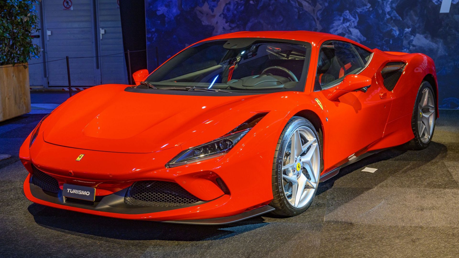 Grâce à une stratégie de la rareté très efficace, Ferrari met le turbo ...