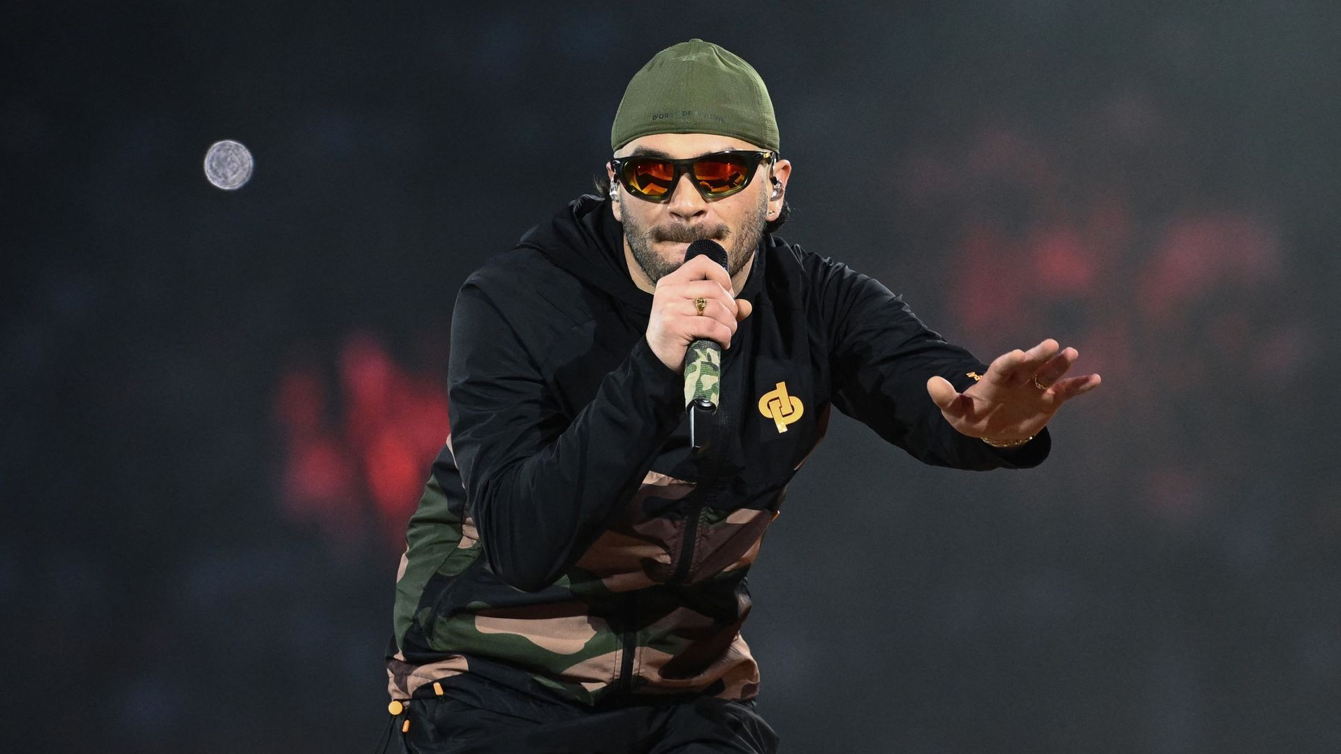 Shay, la rappeuse bruxelloise tout feu tout Flamme - RTBF Actus