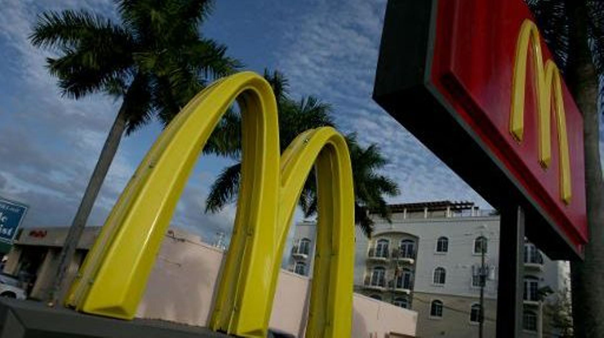 France: McDo soupçonné d'évasion fiscale de 2,2 milliards d'euros ...