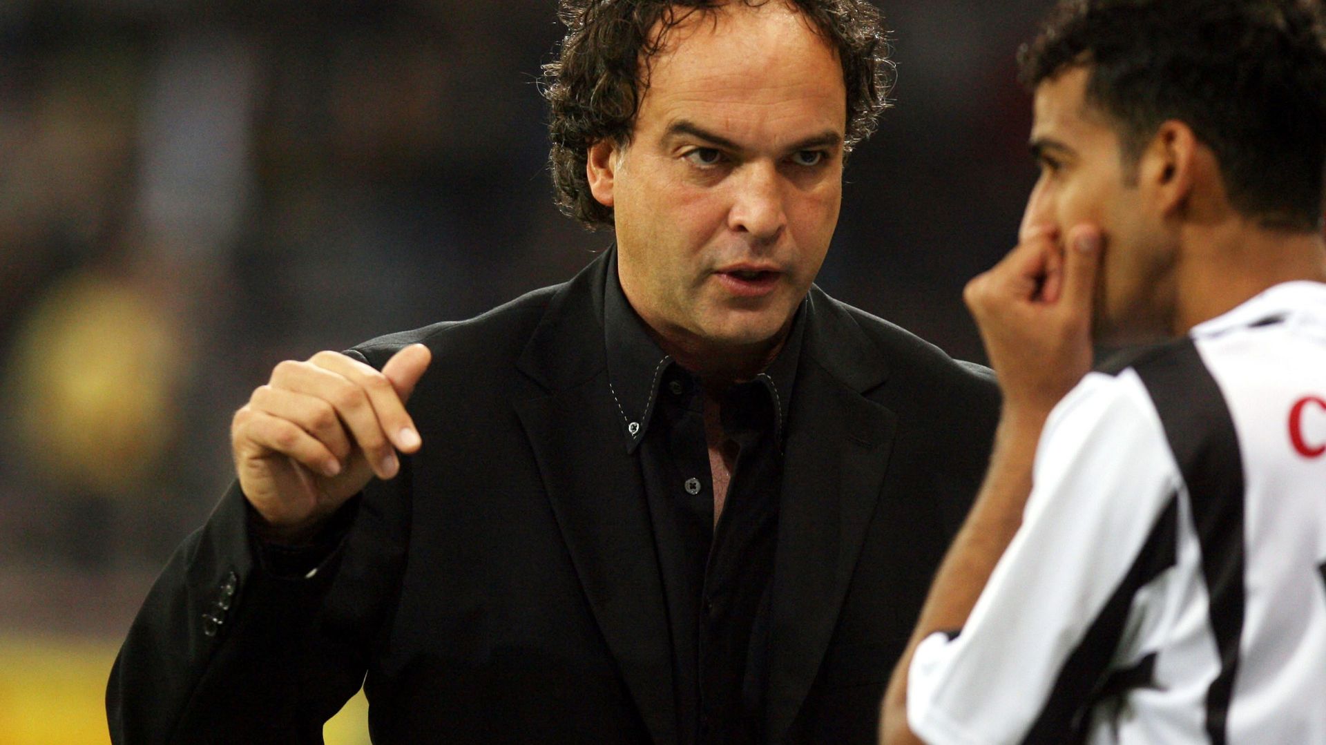 Stéphane Demol n'est plus l'entraîneur de Sasana - RTBF Actus