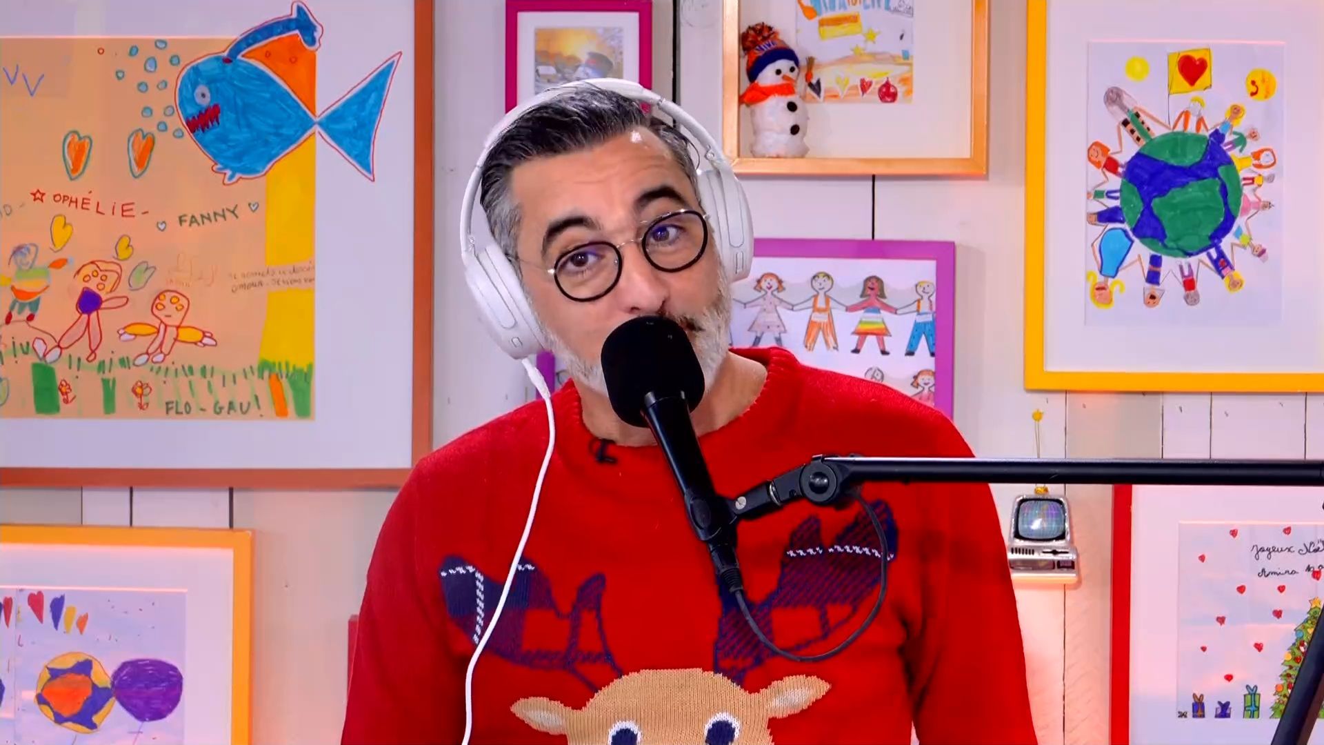 Walid se prend une belle gamelle dans le cube de Viva for Life - RTBF Actus