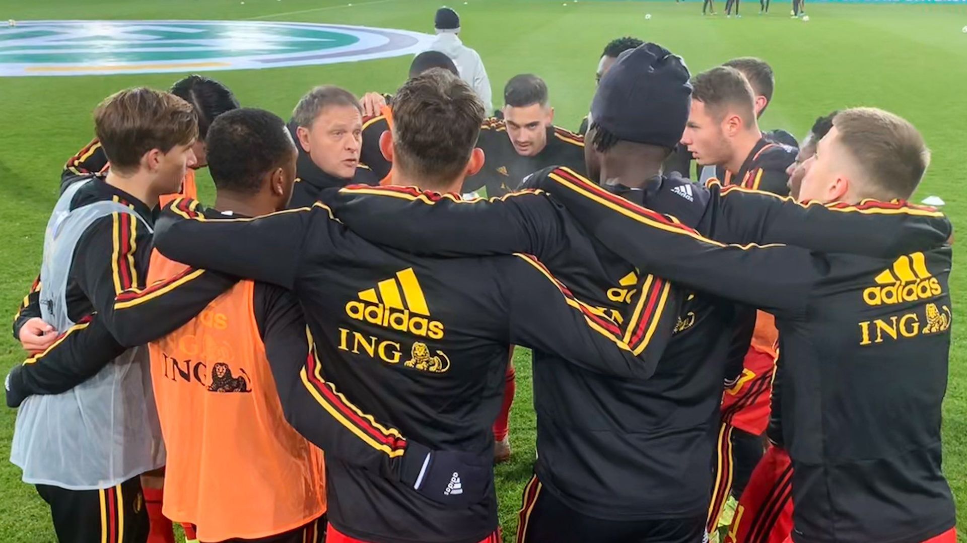 Les Diablotins, portés par Vanheusden et Openda, s'imposent en Allemagne