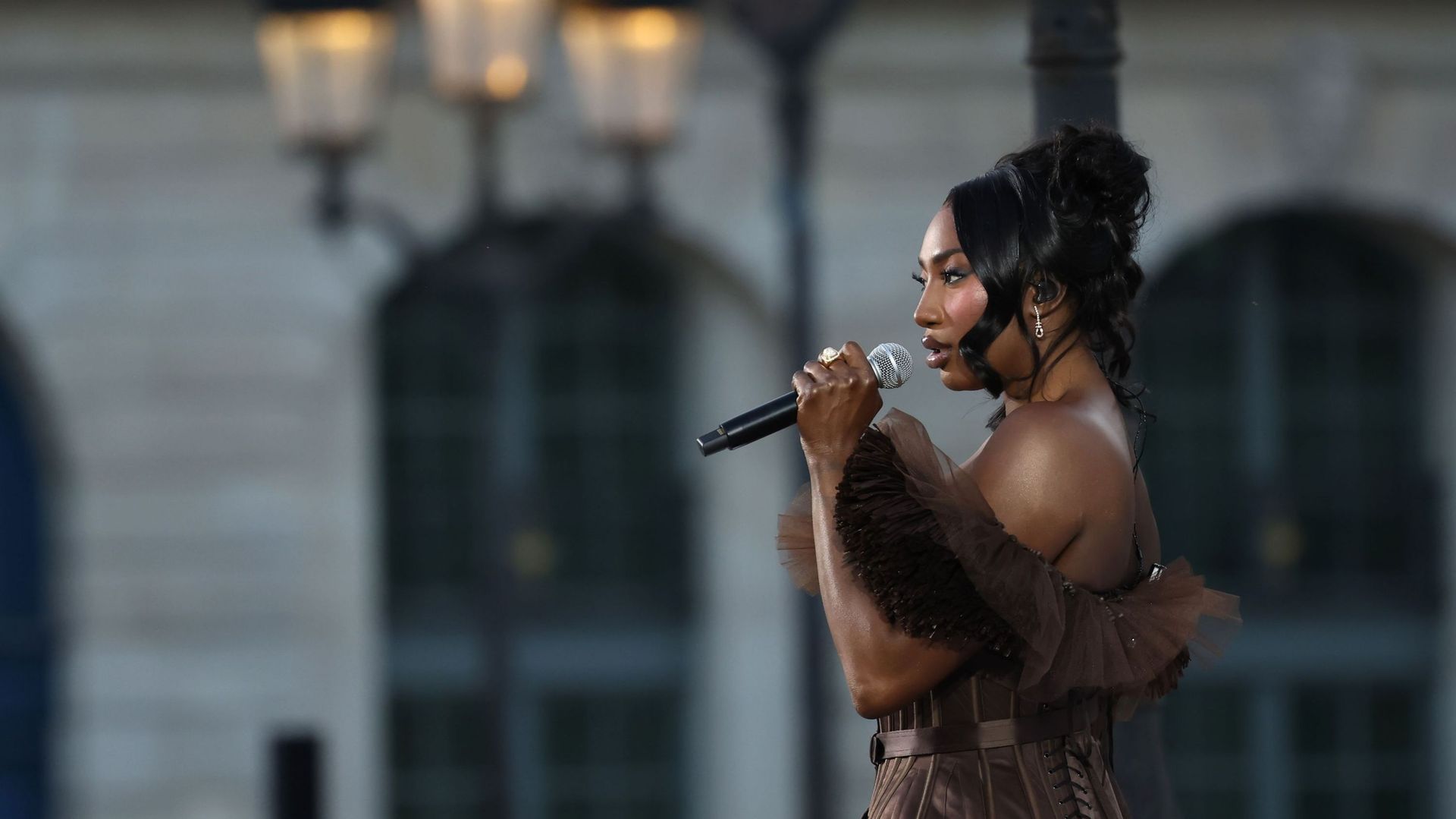 Aya Nakamura est de retour avec 'Chimiyé' - RTBF Actus