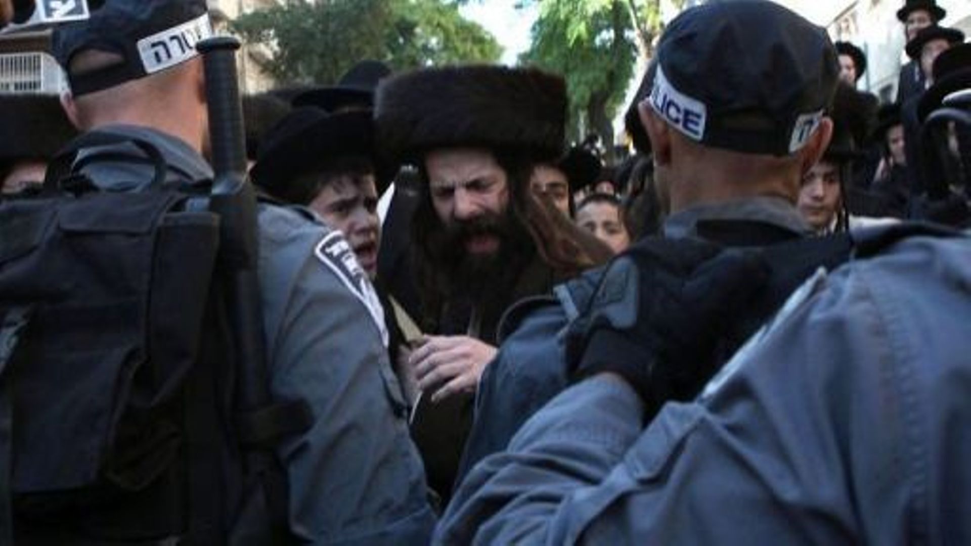 Jérusalem: affrontements entre juifs ultra-orthodoxes et policiers