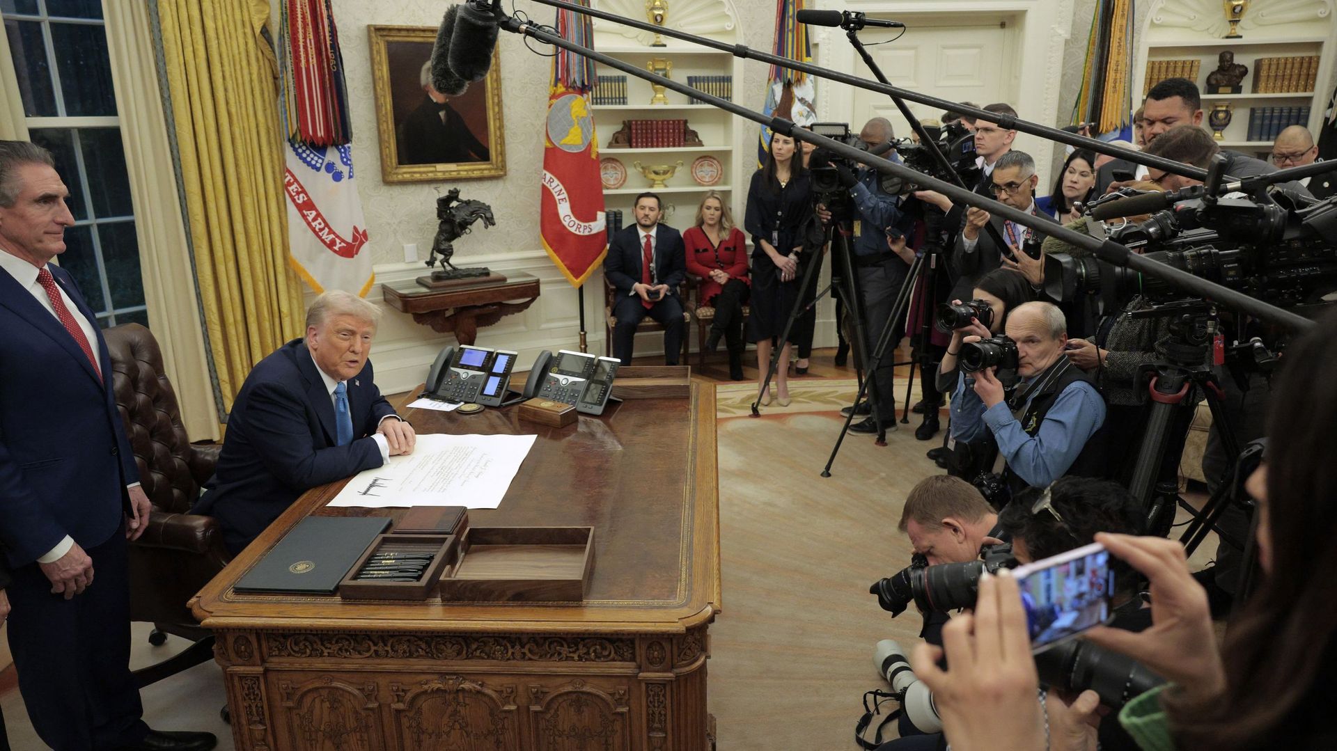 Trump, Poutine, Musk, Milei… Pourquoi les autocrates se méfient-ils des ...