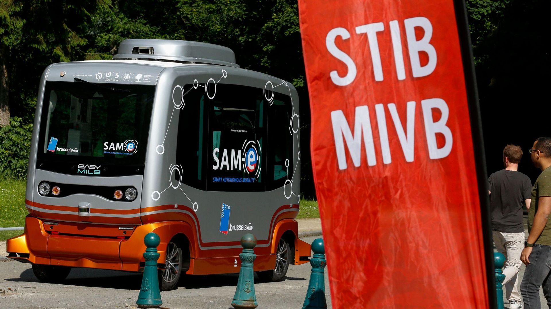 La Stib à la recherche de 2.000 personnes pour tester une application ...