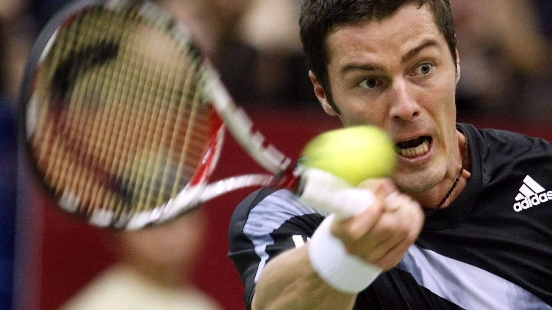 L'ancien numéro 1 de tennis Marat Safin élu au Parlement russe - rtbf.be