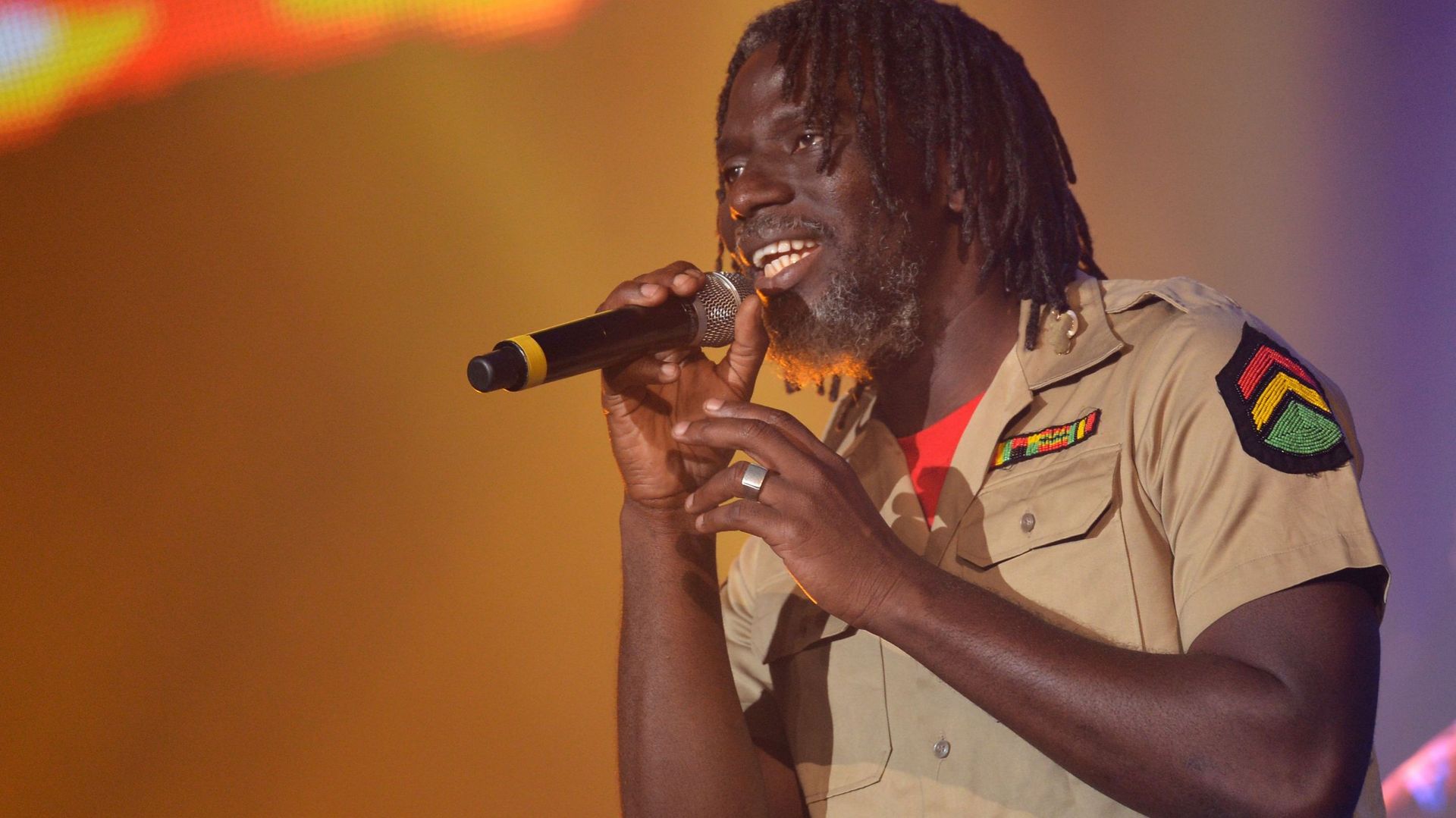 Le chanteur de reggae ivoirien Tiken Jah Fakoly refoulé à Kinshasa ...