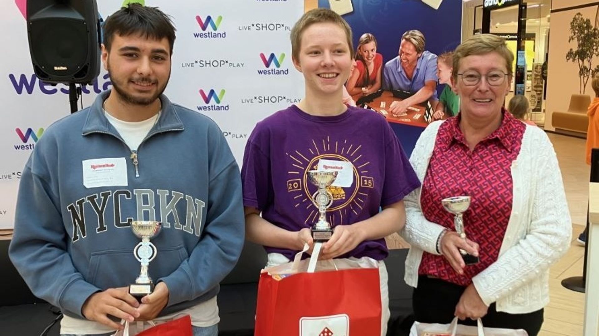 La Bruxelloise Aliosha Solé devient championne Wallonne de Rummikub ...