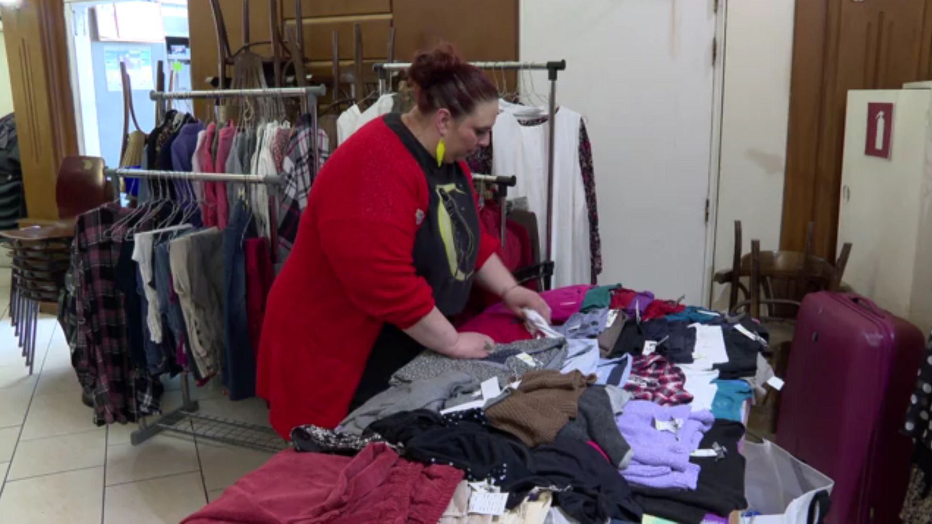 Un vide dressing spécial grandes tailles débarque à Charleroi - RTBF Actus