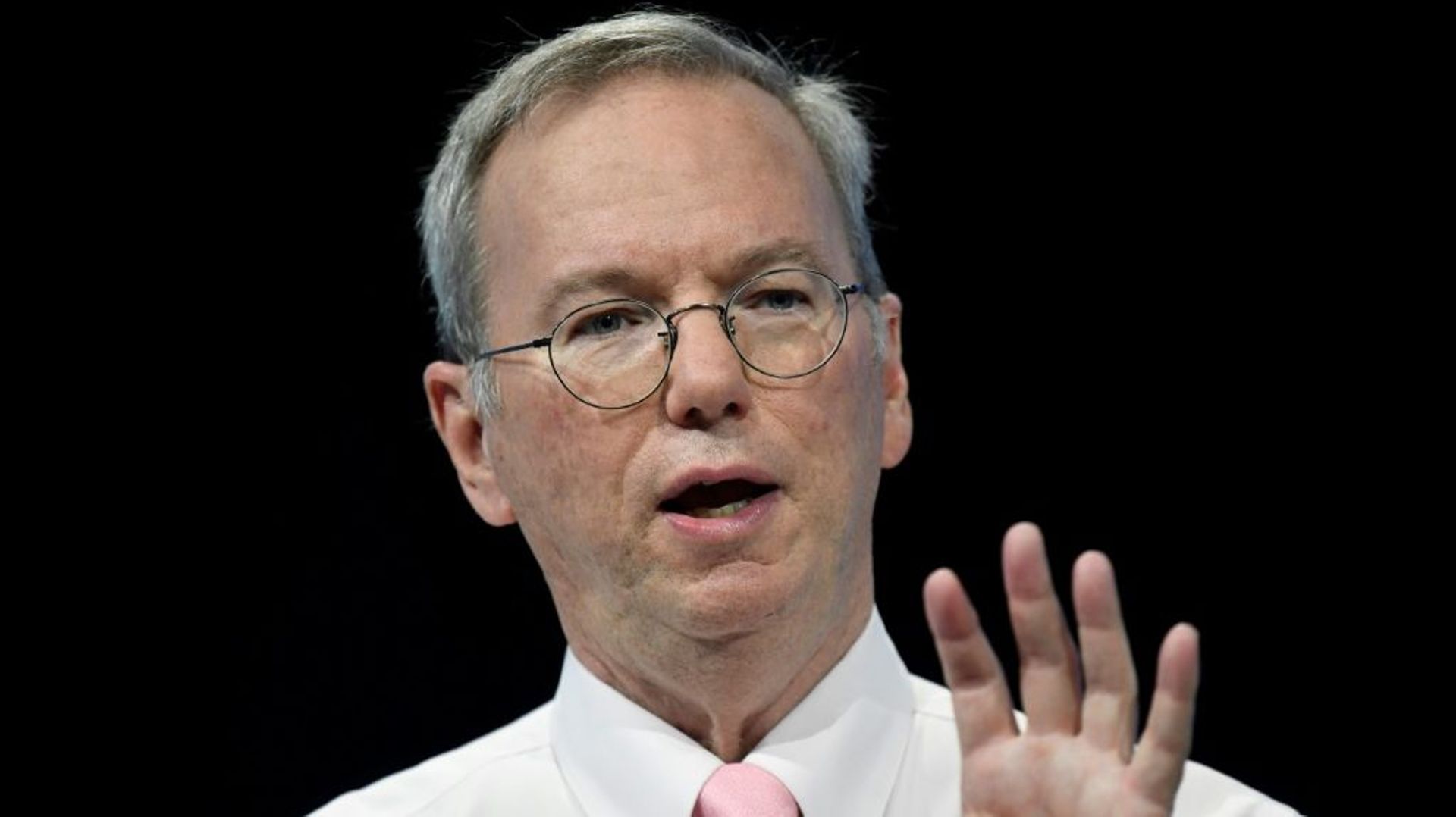 Le président d'Alphabet, maison-mère de Google, quitte ses fonctions ...