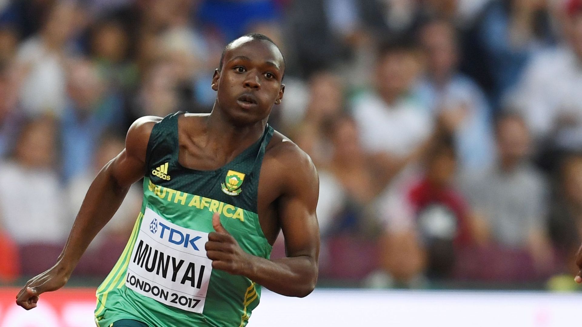 A 20 ans, Clarence Munyai s'invite dans la cour des Grands du 200m ...
