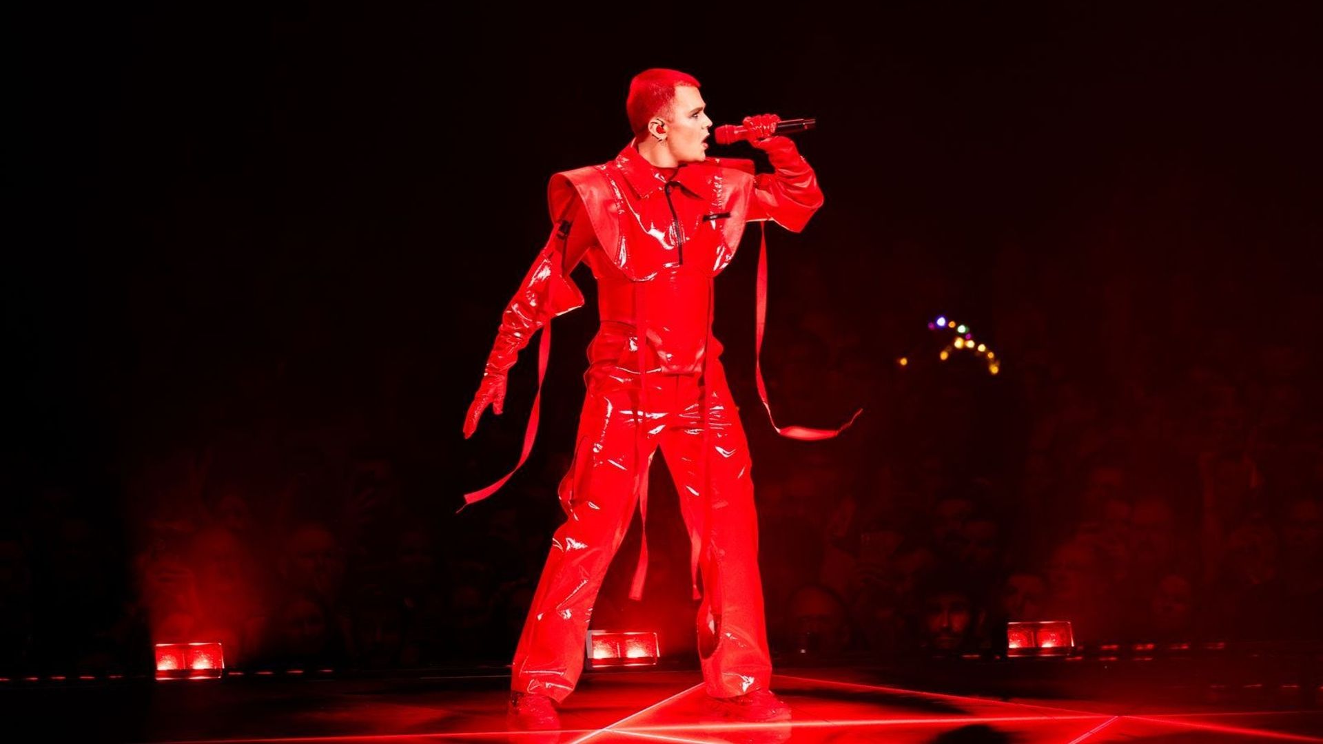 Eurovision 2025 : le Belge Red Sebastian fait sensation avec 'Strobe ...