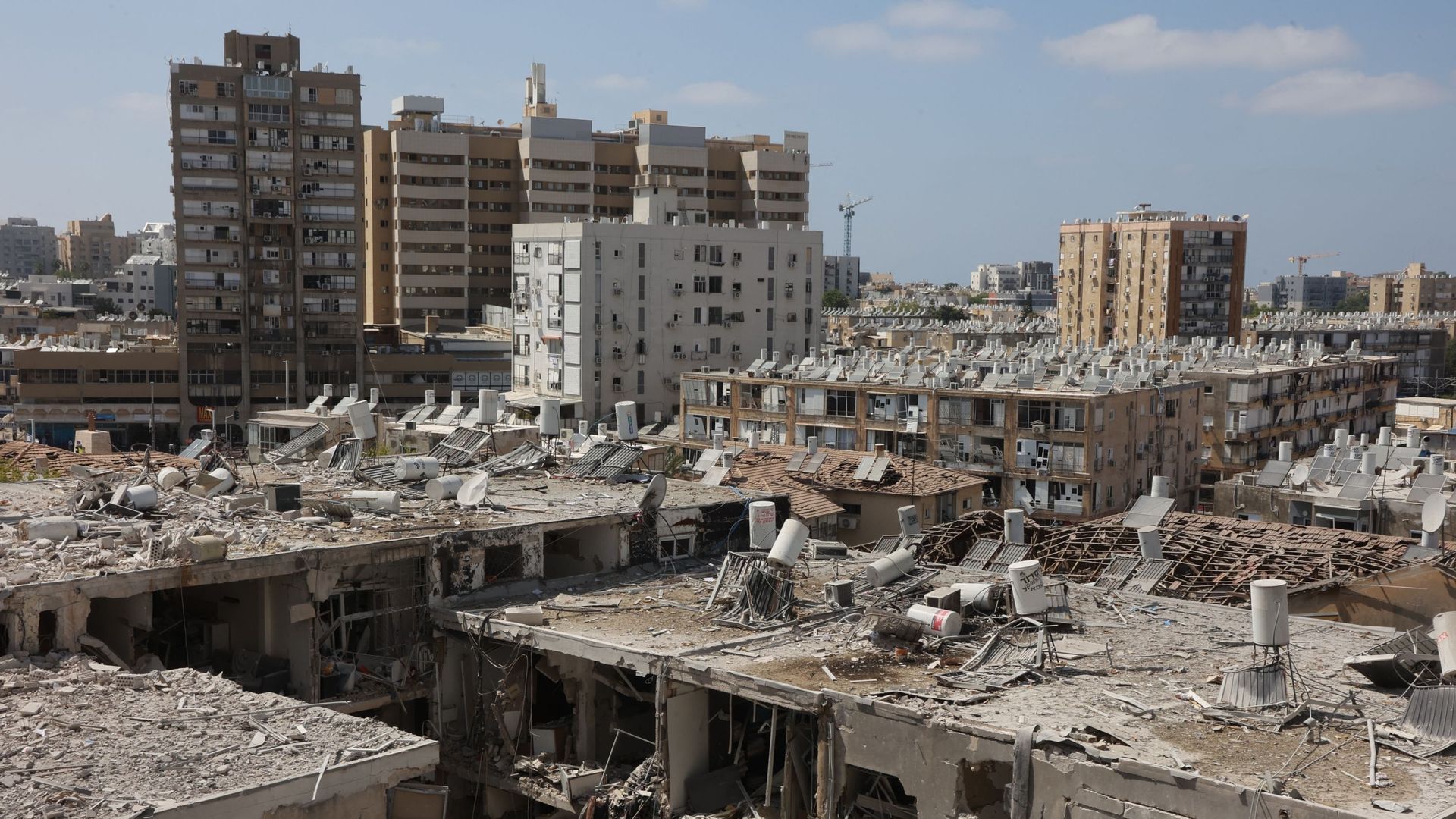 Paresthésie : que faire quand on a des picotements dans les pieds et à ...