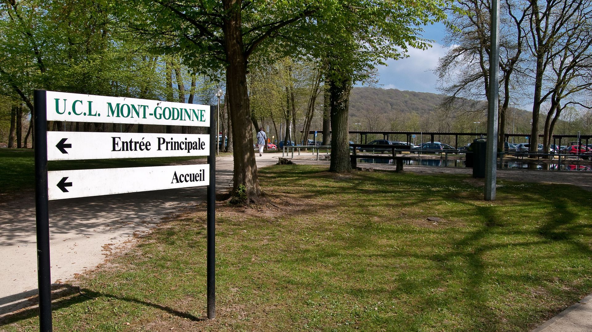 Les finances du centre hospitalier de Mont-Godinne sont sorties du ...