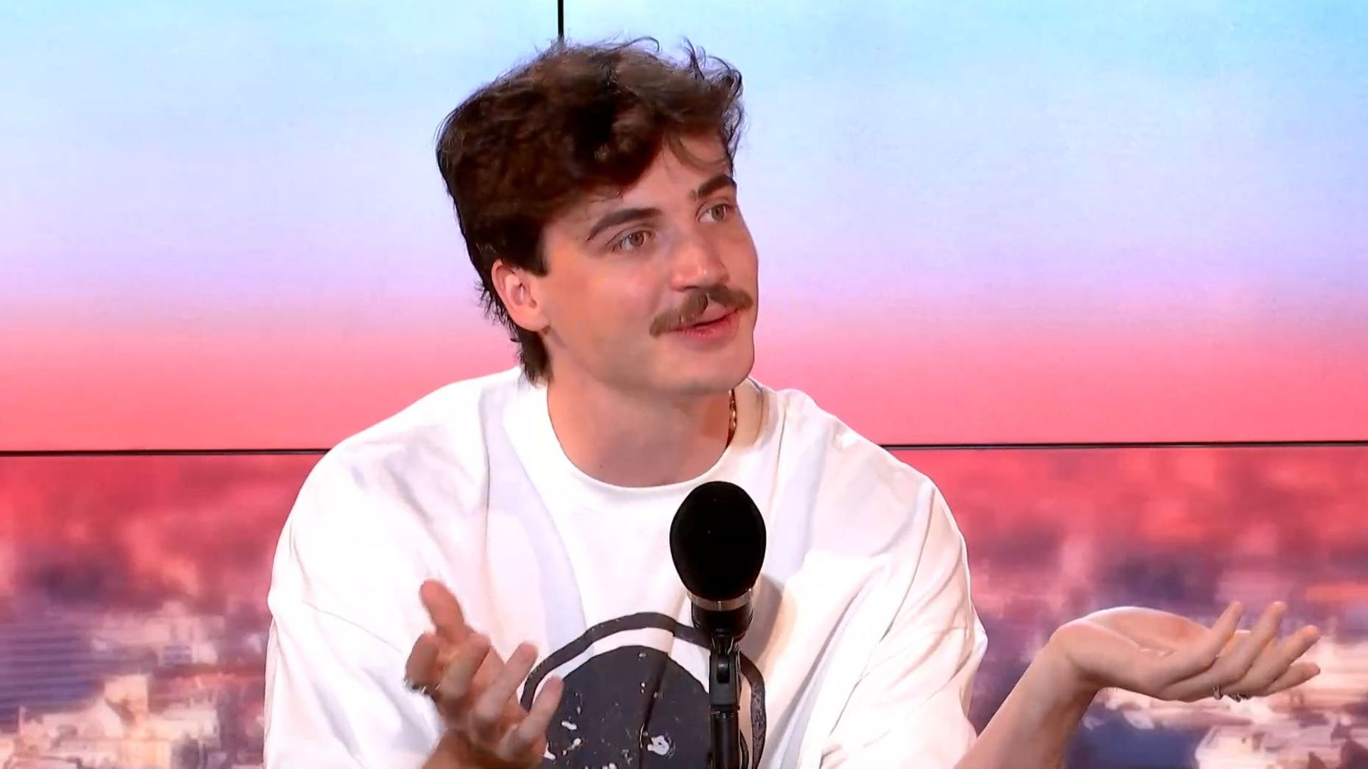 'Je suis impatient de ne plus être sur scène'... après la polémique ...