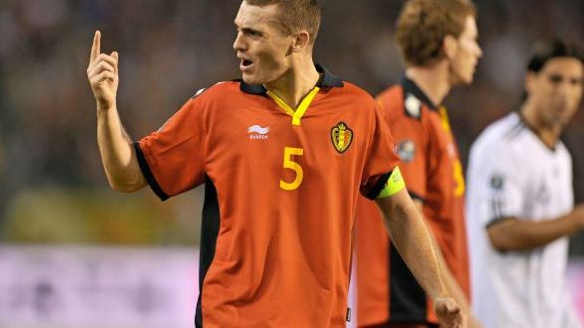 Vermaelen 5 à 6 semaines out - RTBF Actus