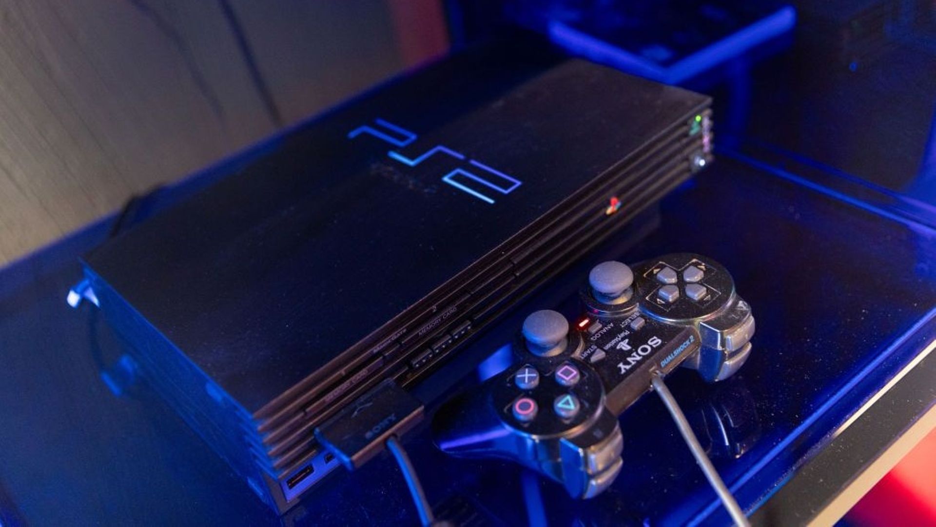 La PS2 a 25 ans : les chiffres fous de la console la plus vendue de ...