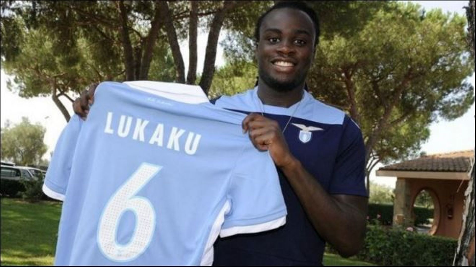 Jordan Lukaku : 'Je pourrai beaucoup m'améliorer défensivement'