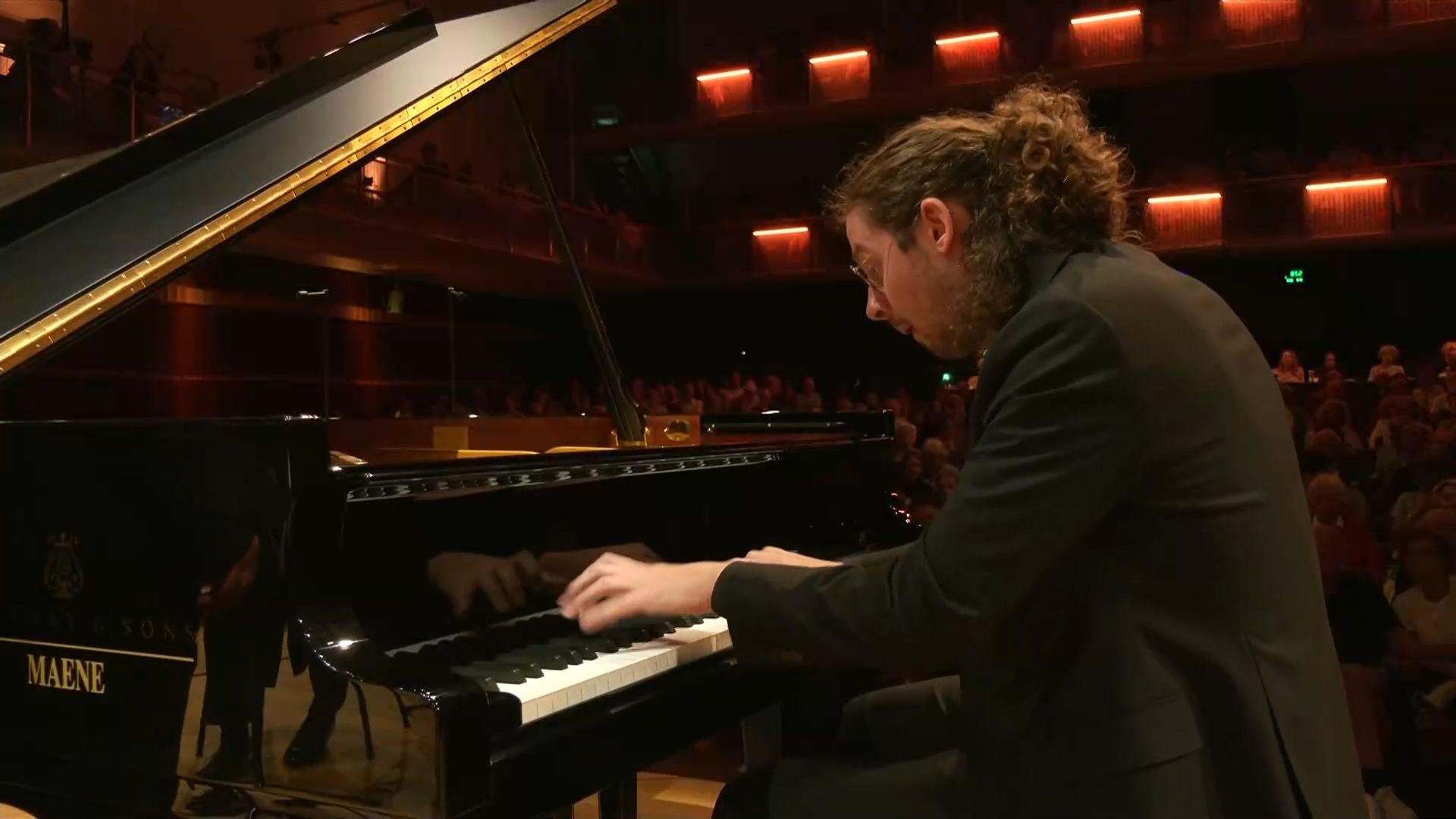 Nikola Meeuwsen 1er lauréat du Concours Reine Elisabeth 2025 piano ...