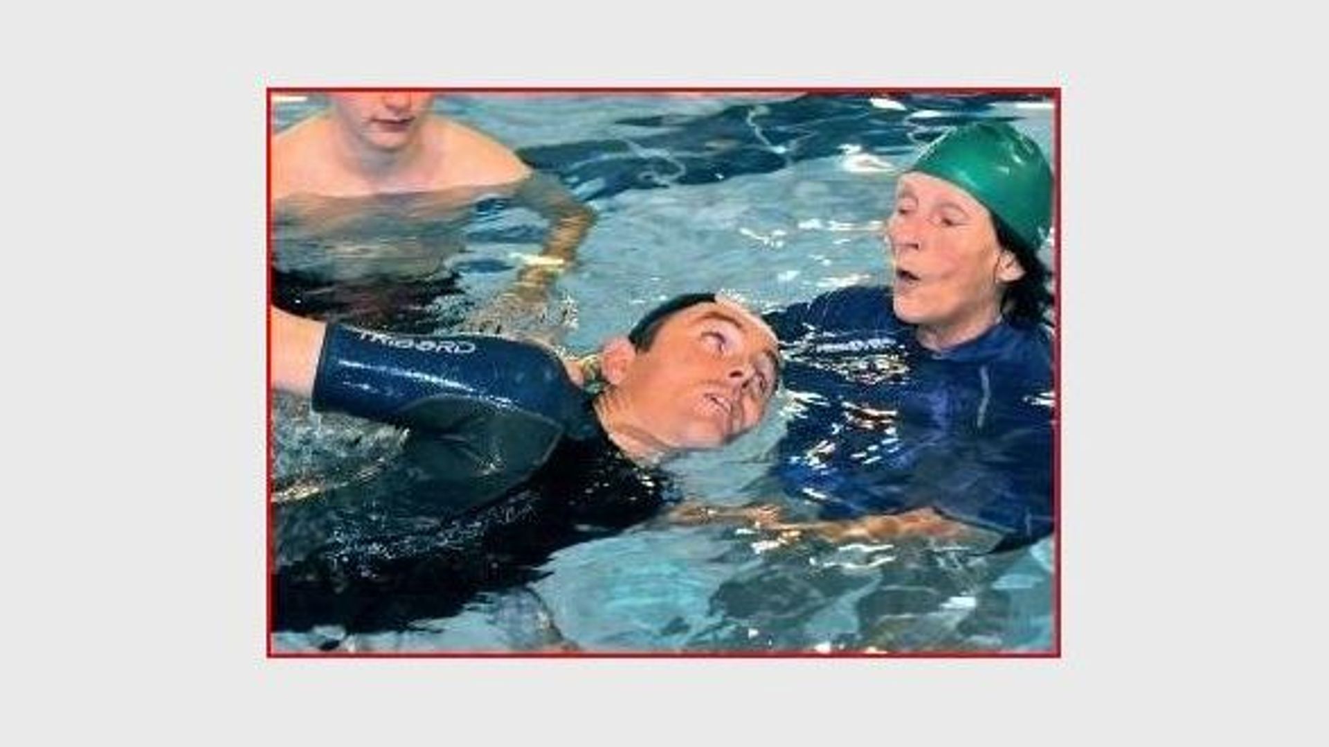 Rixensart: piscine ouverte aux polyhandicapés - RTBF Actus