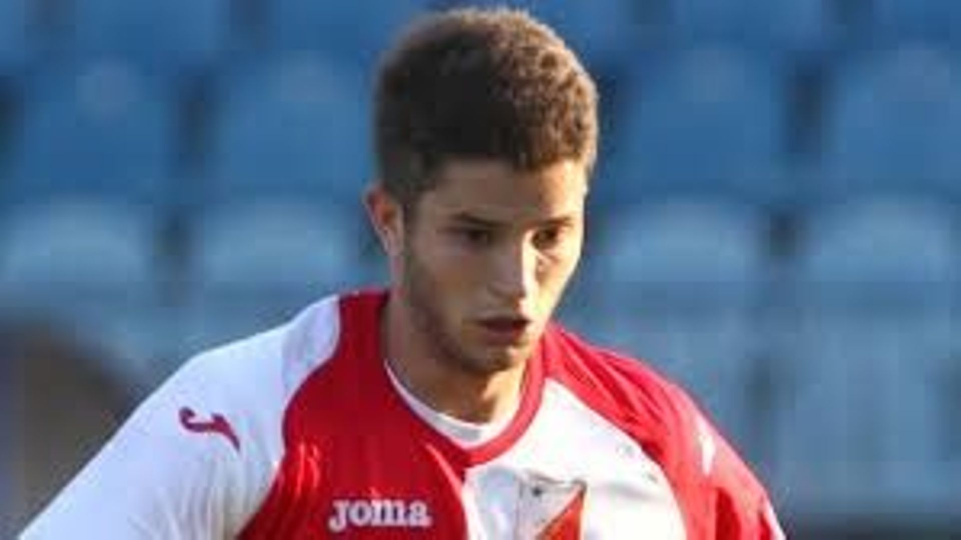 Kosovic rejoint Ujpest via le Standard, Henkinet prêté