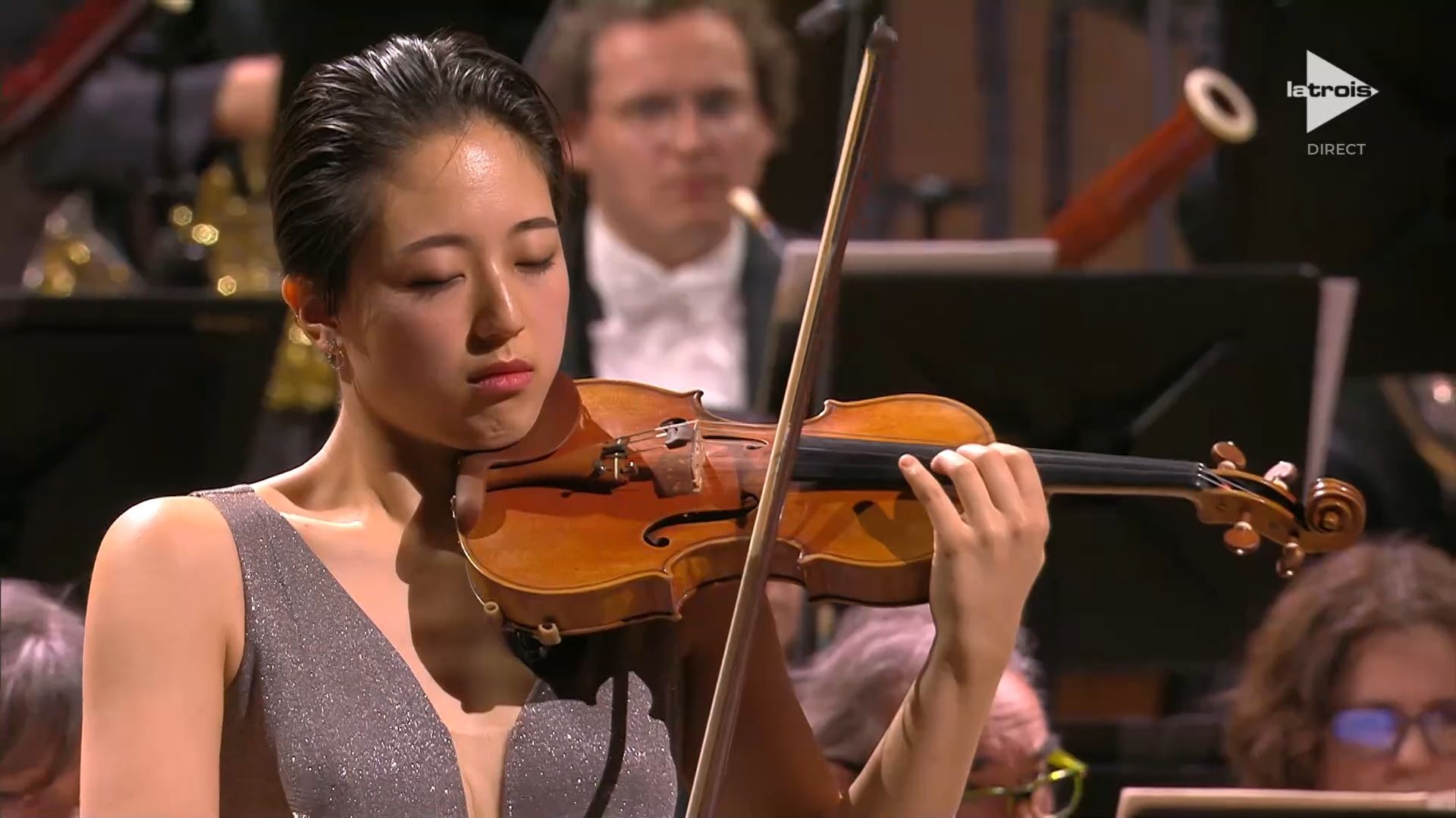 SongHa Choi en finale du Concours Reine Elisabeth Violon 2024 - RTBF Actus