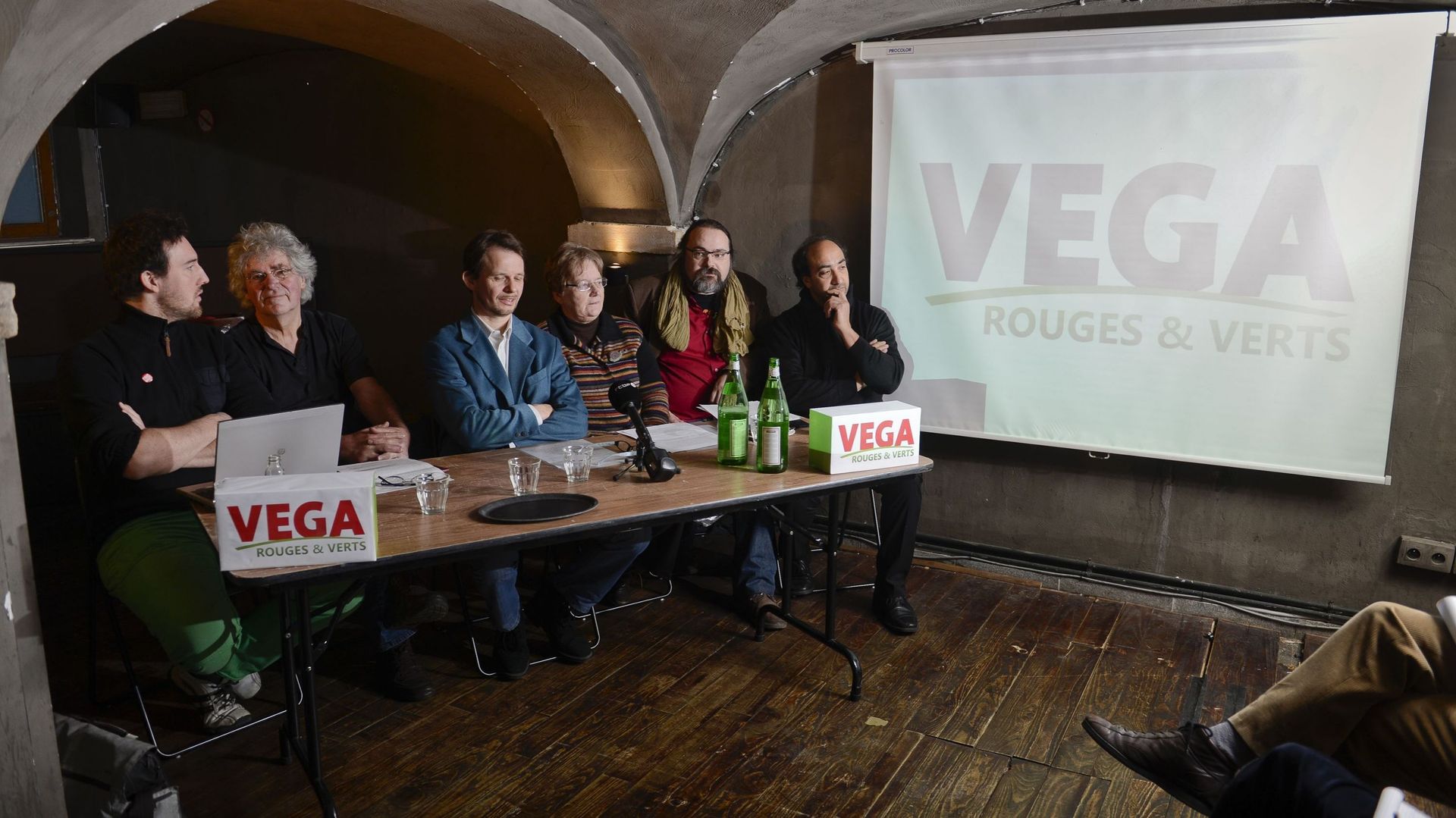 V. Decroly présente Vega, 'pour un changement radical de la société ...