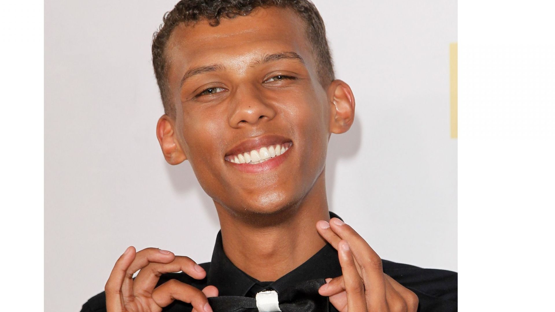 Stromae chante en français sur un nouveau Coldplay totalement inattendu ...