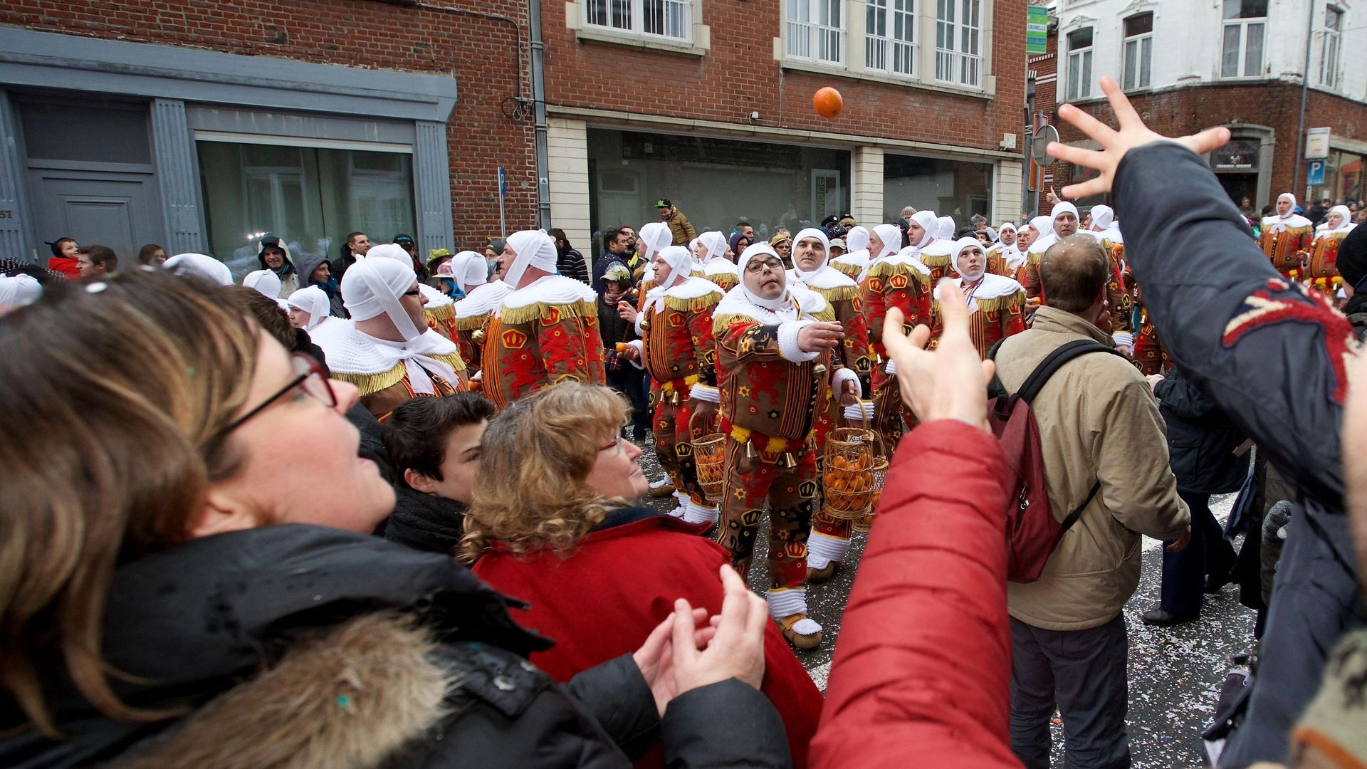 Carnaval de Nivelles : des gilles nivellois fiers d’être centenaires ...