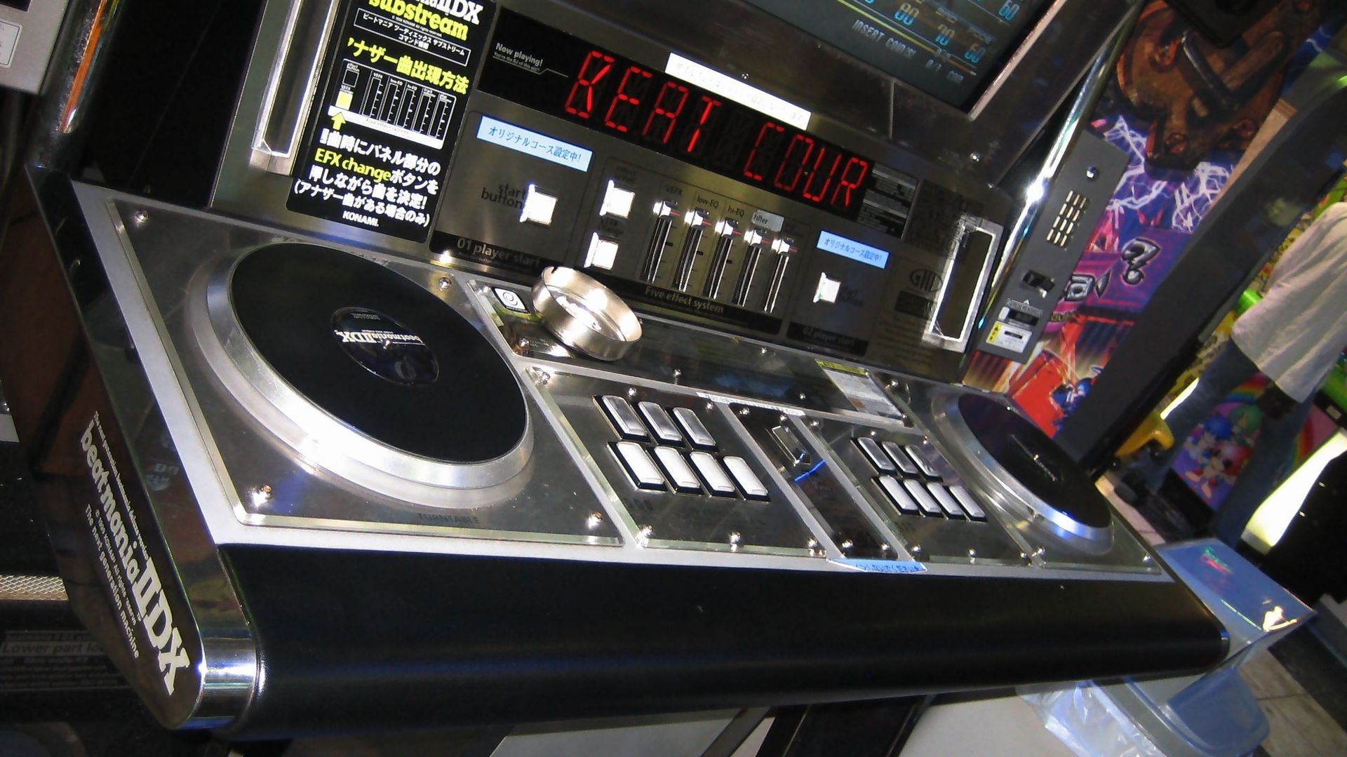 Ces onze jeux vidéo adorent les vinyles, découvrez leurs secrets - RTBF ...