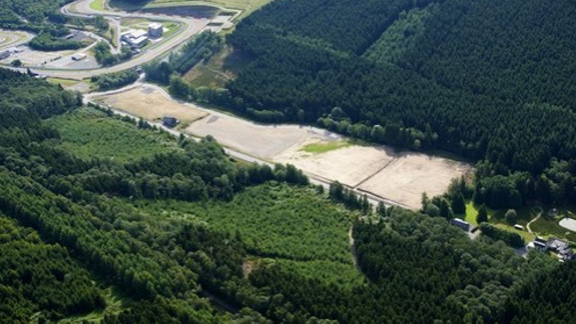 Francorchamps: le parc de l'industrie automobile de Blanchimont ne ...