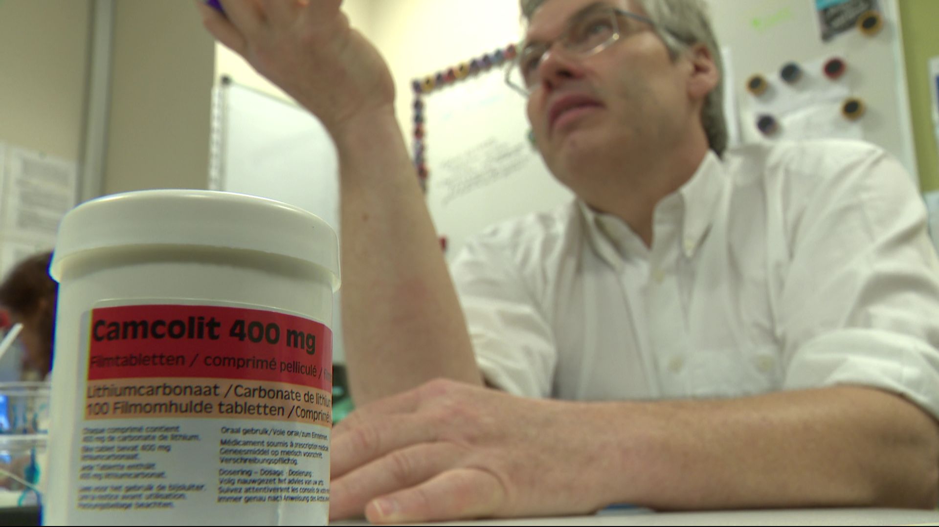 Un médicament pour patients bipolaires a triplé de prix, quelles ...