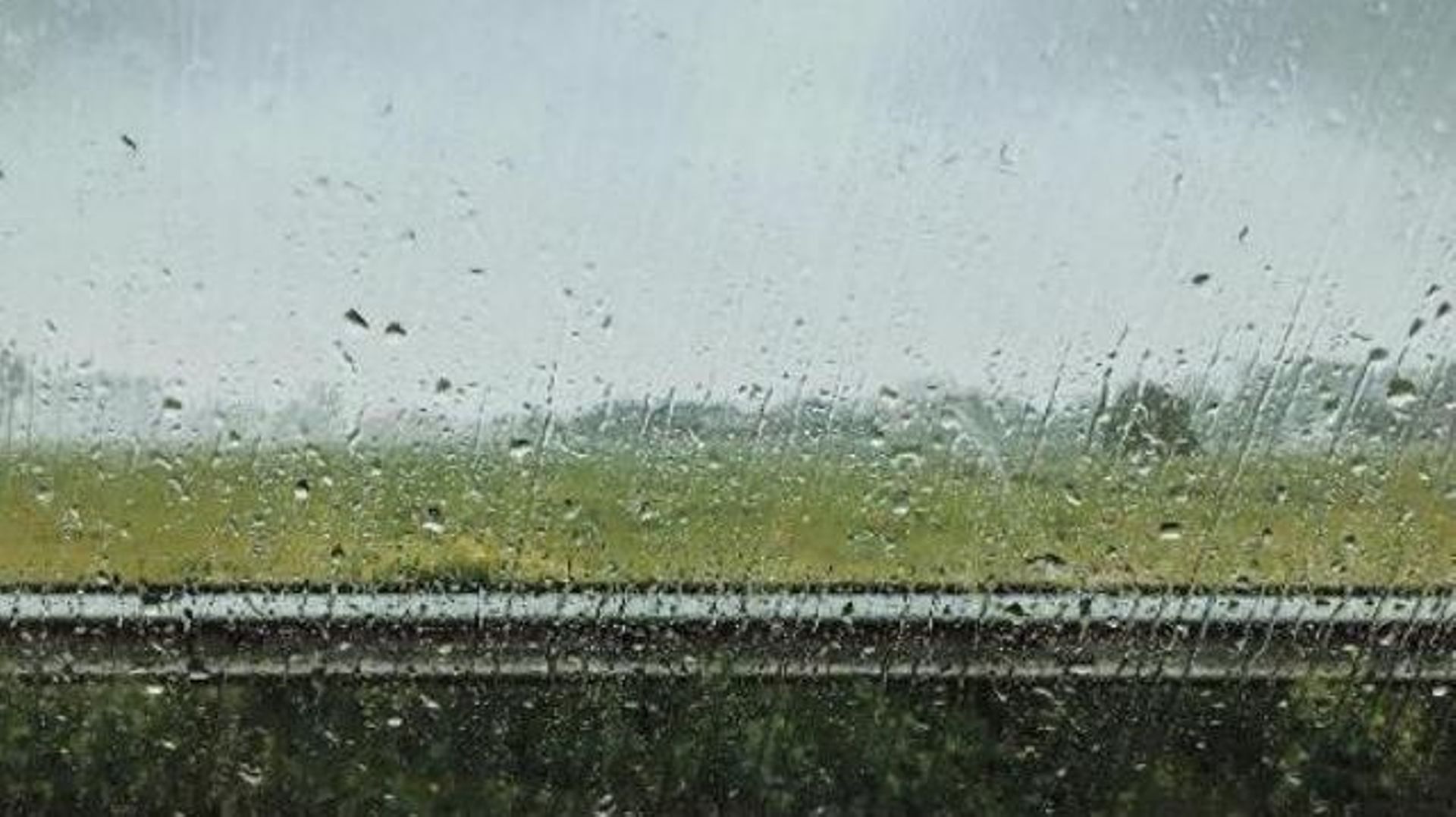 Météo: un temps nuageux et humide jusqu'à la fin de la semaine - RTBF Actus