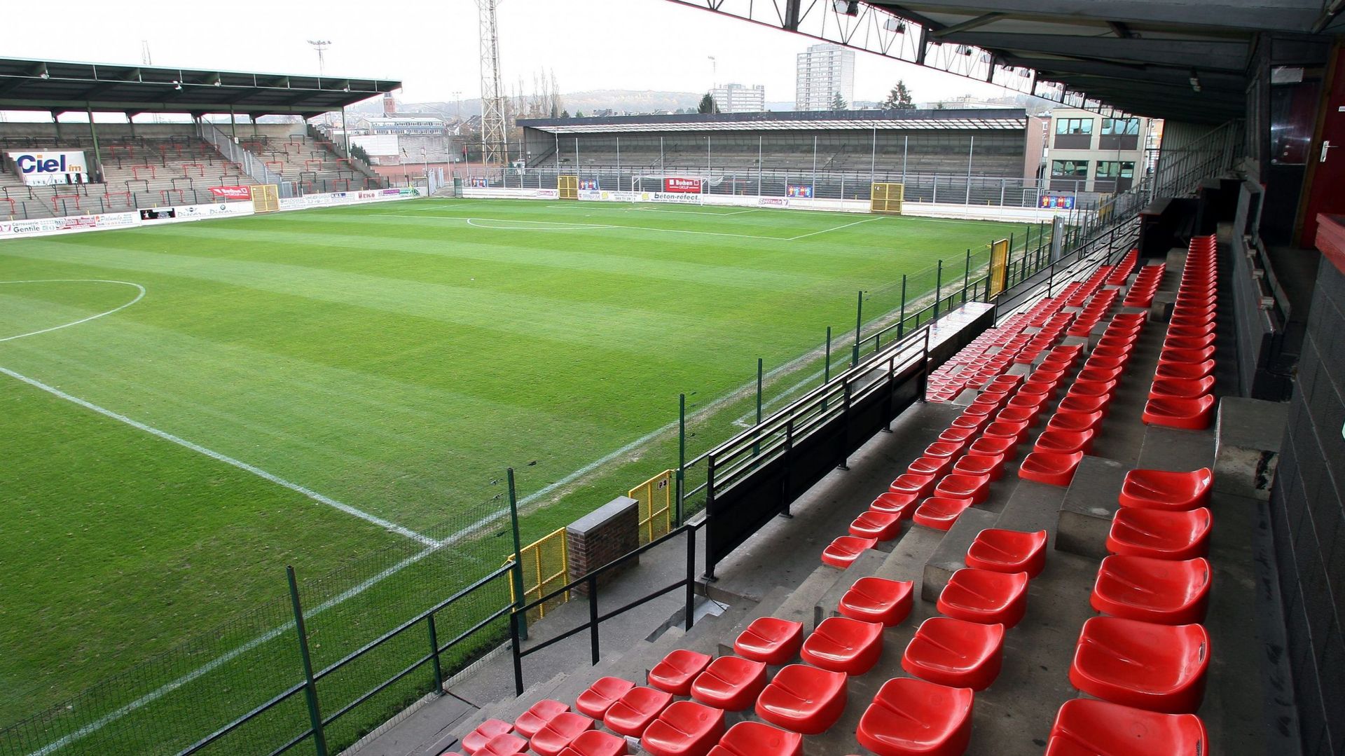 Le RFC Seraing a retrouvé son nom disparu en 1996 - RTBF Actus