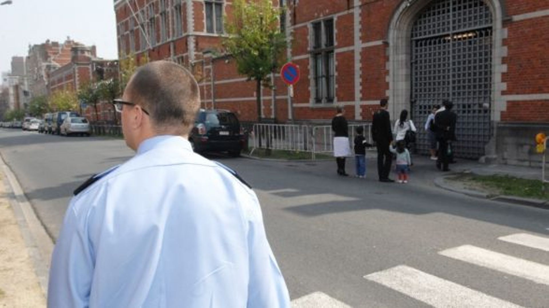 Un détenu retrouvé mort à la prison de Forest - RTBF Actus