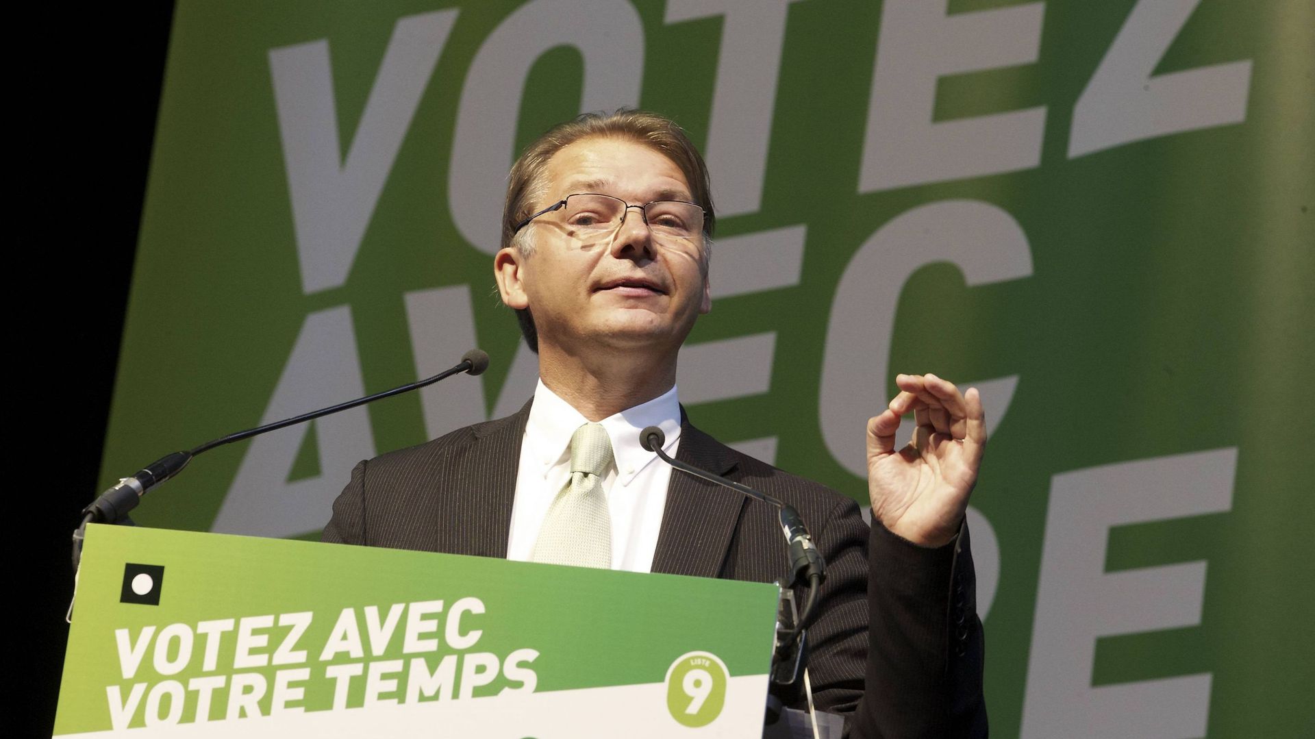 Parlement européen: Philippe Lamberts coprésident du groupe des Verts ...