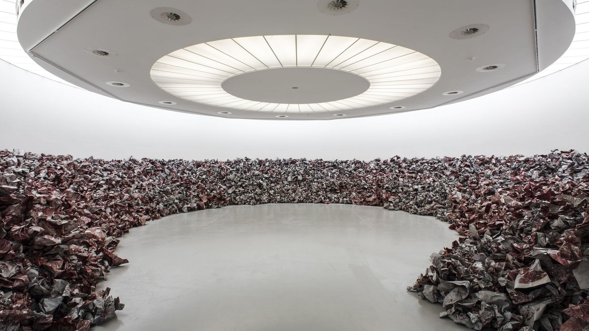 'Don't you know who I am?' au MuHKA - rtbf.be