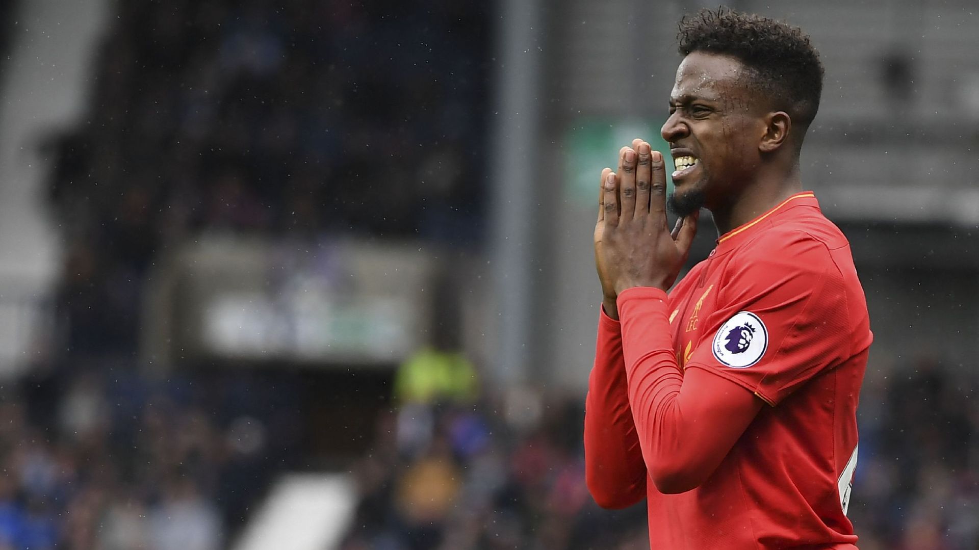 Divock Origi retrouve Liverpool avec Nottingham Forest : 'Il progresse ...