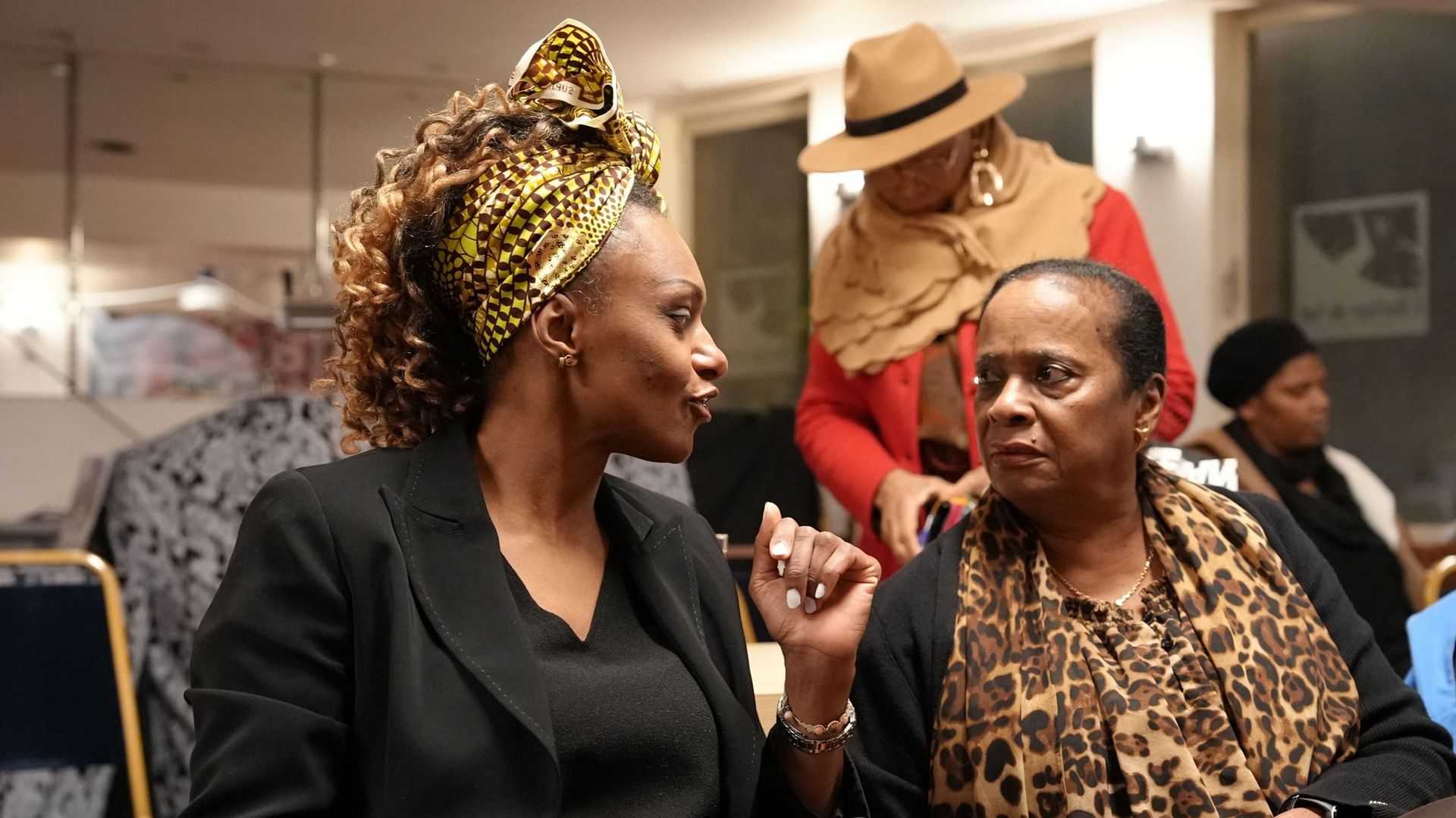 Yves-Marina et Kabedi Christine organisent un café littéraire ...