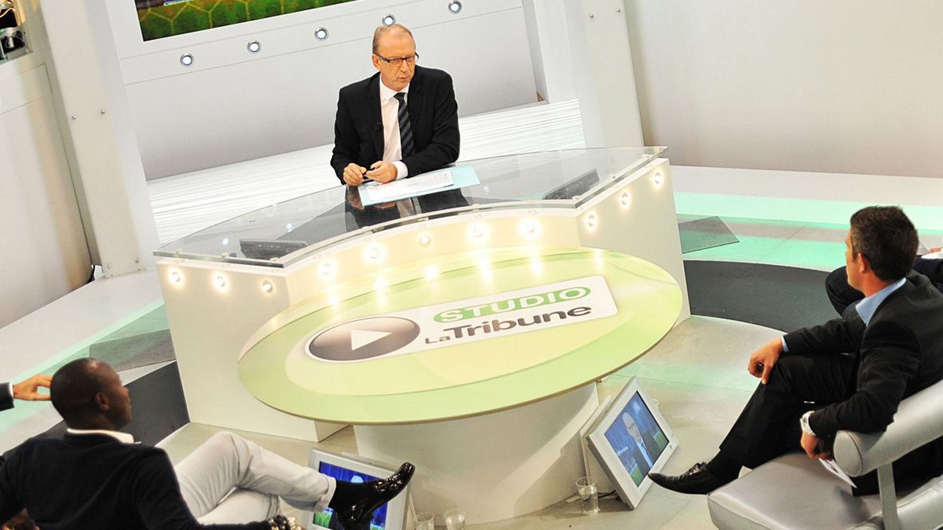 La Tribune (2013/28) - RTBF Actus